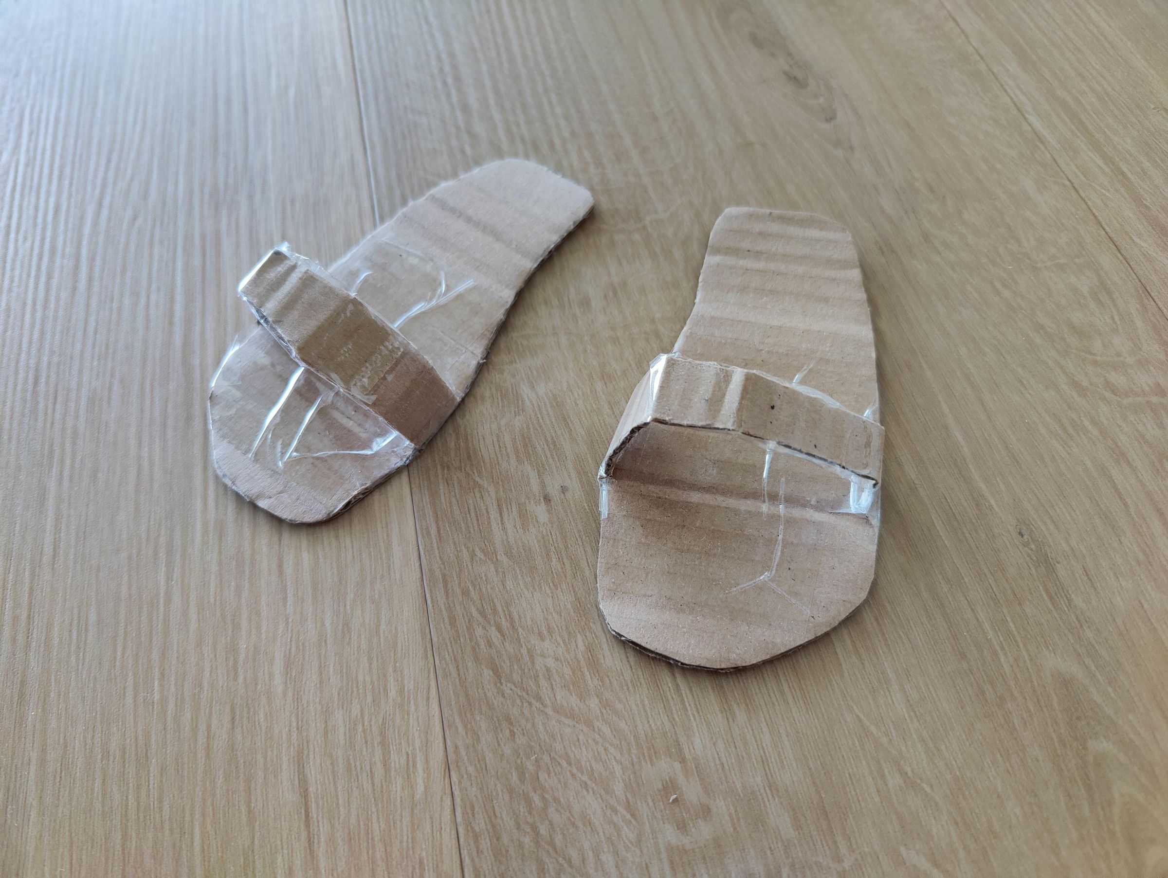 Cardboard Slippers : 5 Steps - Instructables
