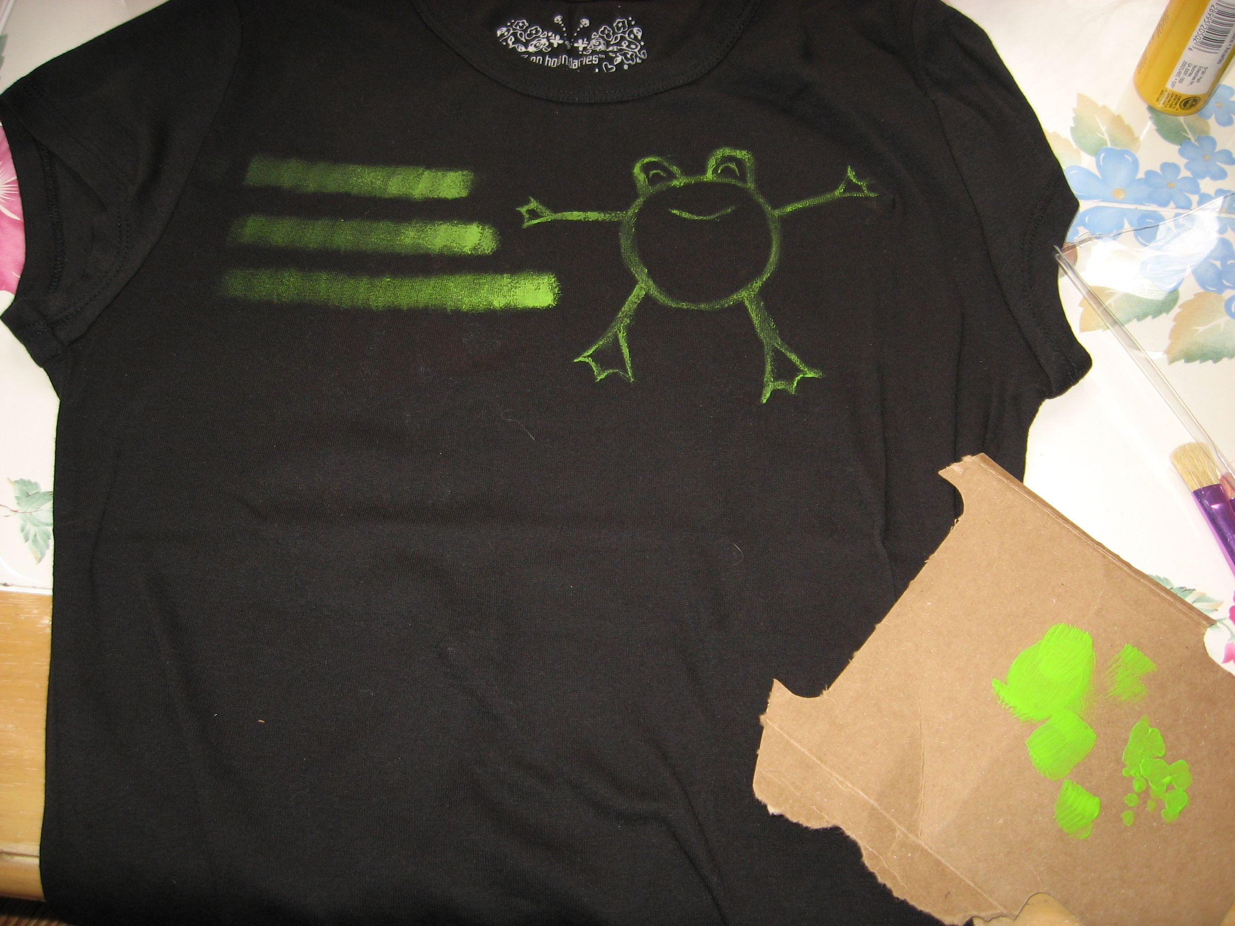 "Vintage" Fake-screenprint T-shirt Design : 7 Steps - Instructables