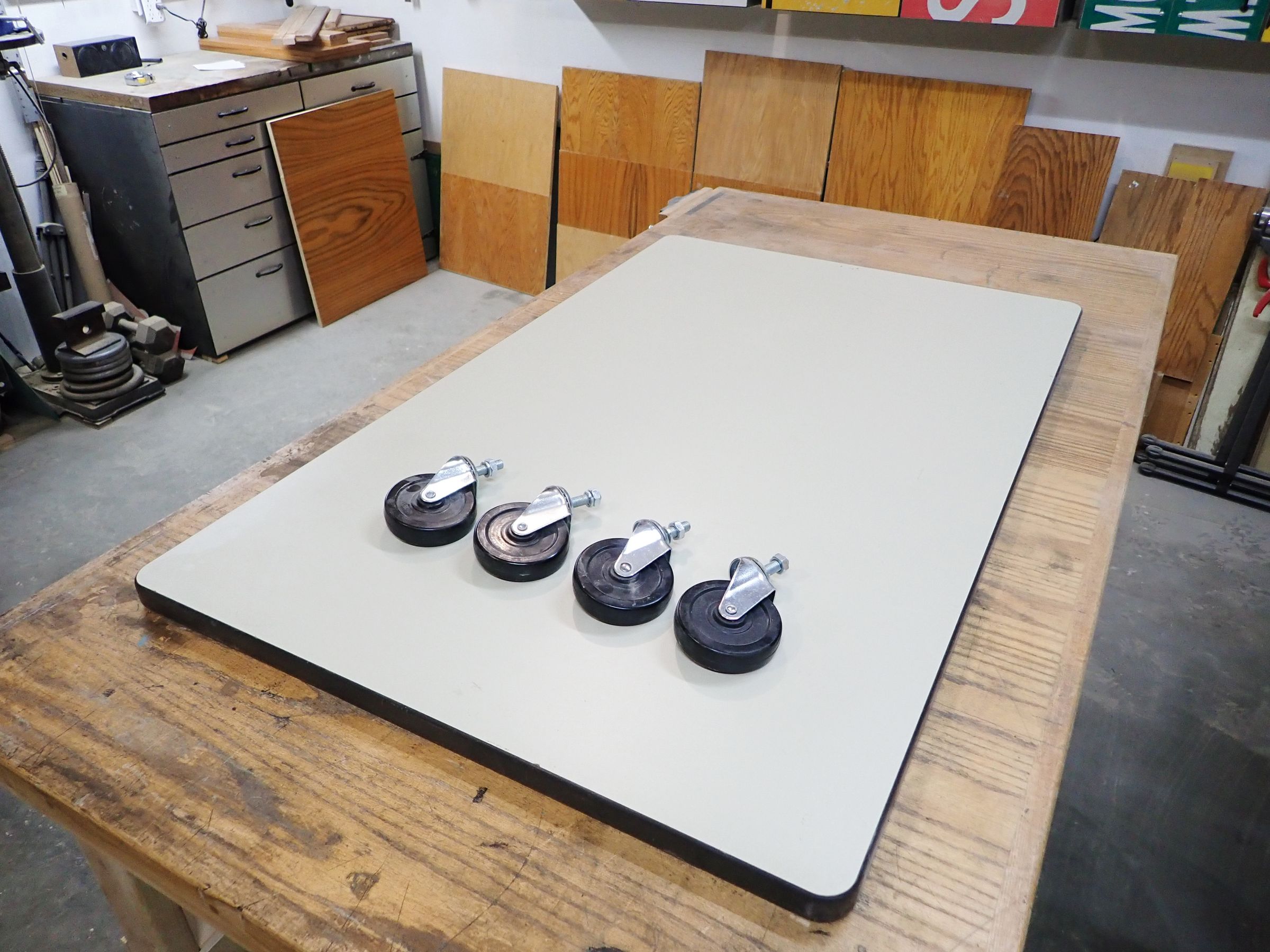 Make an Adjustable-Height Table With a Car Jack : 16 Steps (with ...