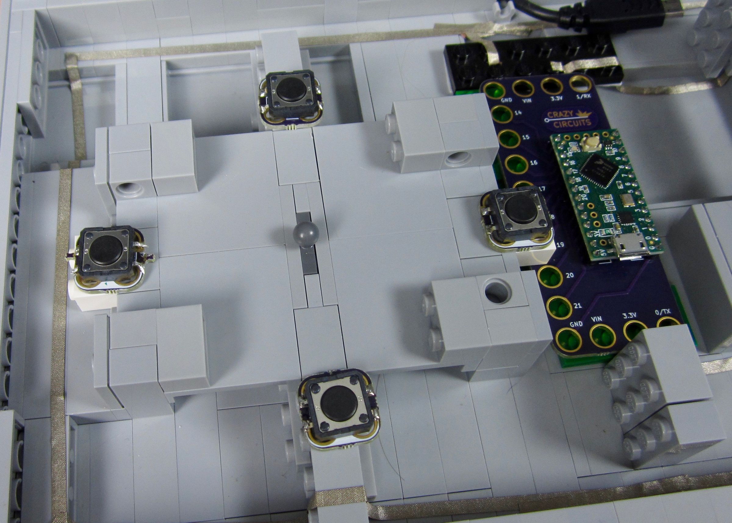 Giant LEGO NES Controller : 15 Steps (with Pictures) - Instructables