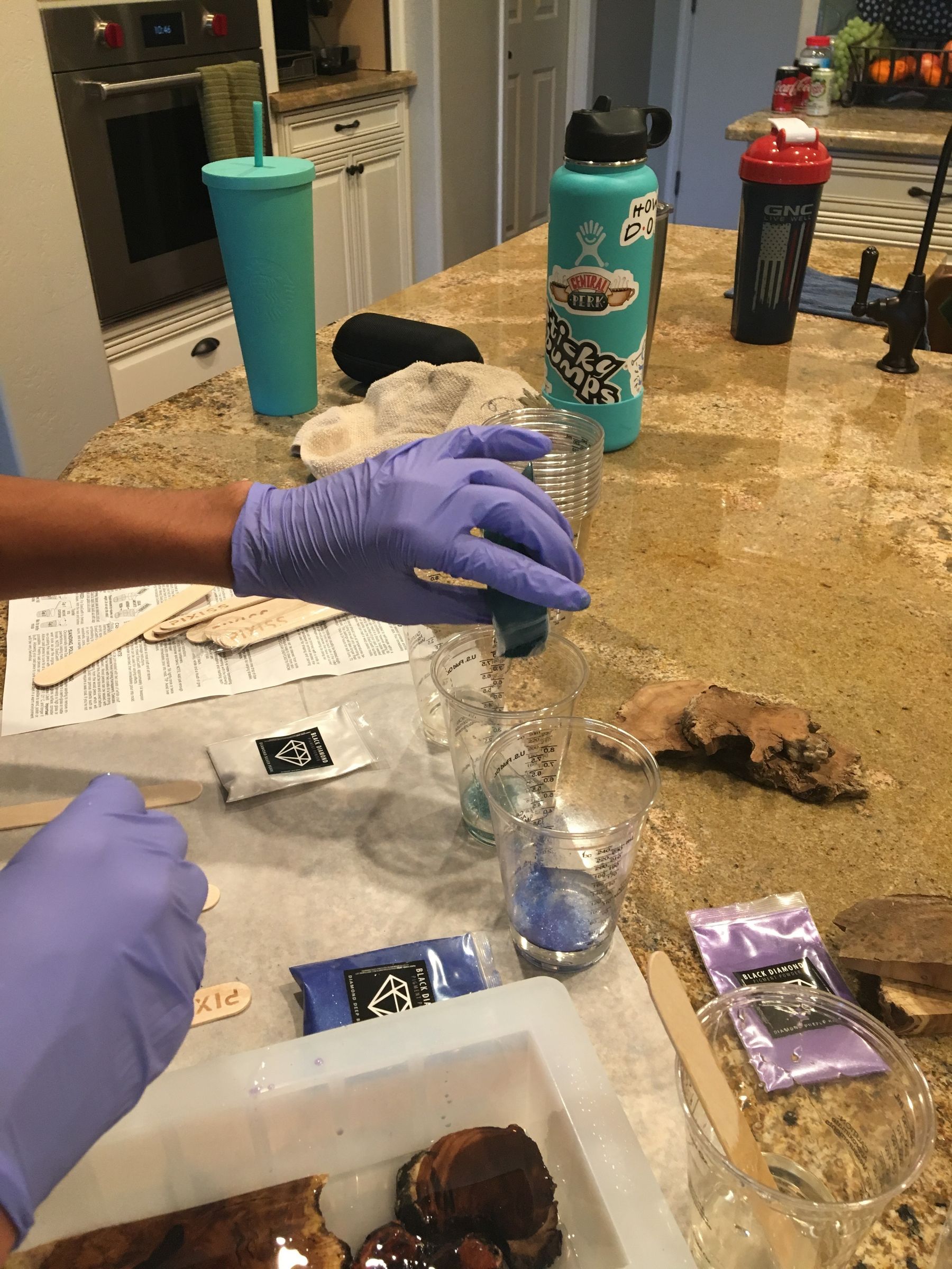 DIY Wood and Resin Phone Case : 6 Steps - Instructables