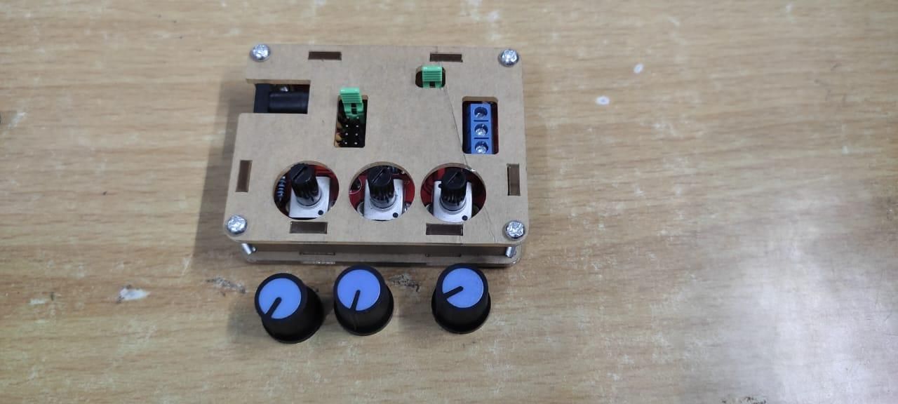 XR2206 Function Generator Kit : 5 Steps - Instructables
