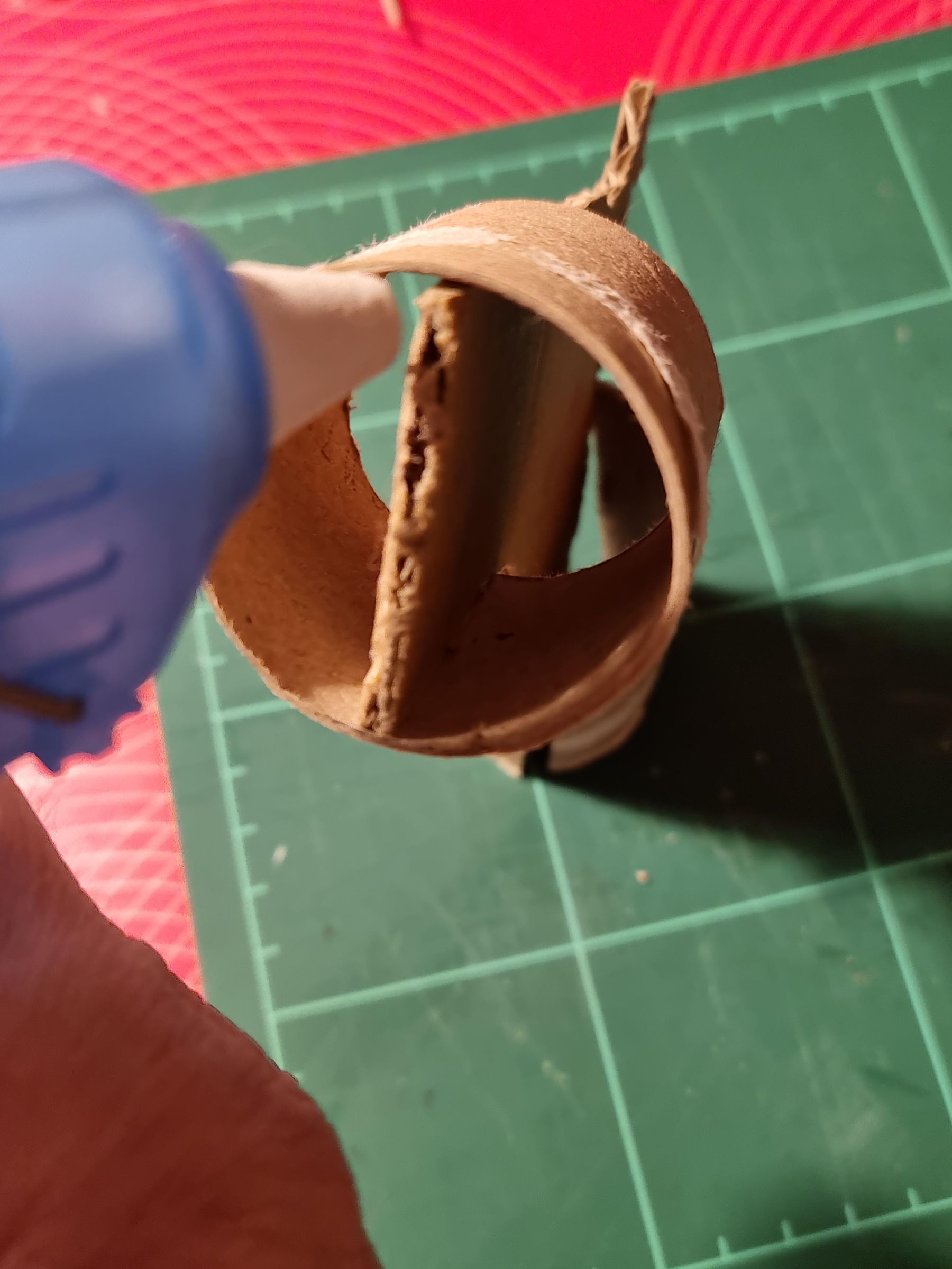 Easy Revolvers From Cardboard : 5 Steps - Instructables