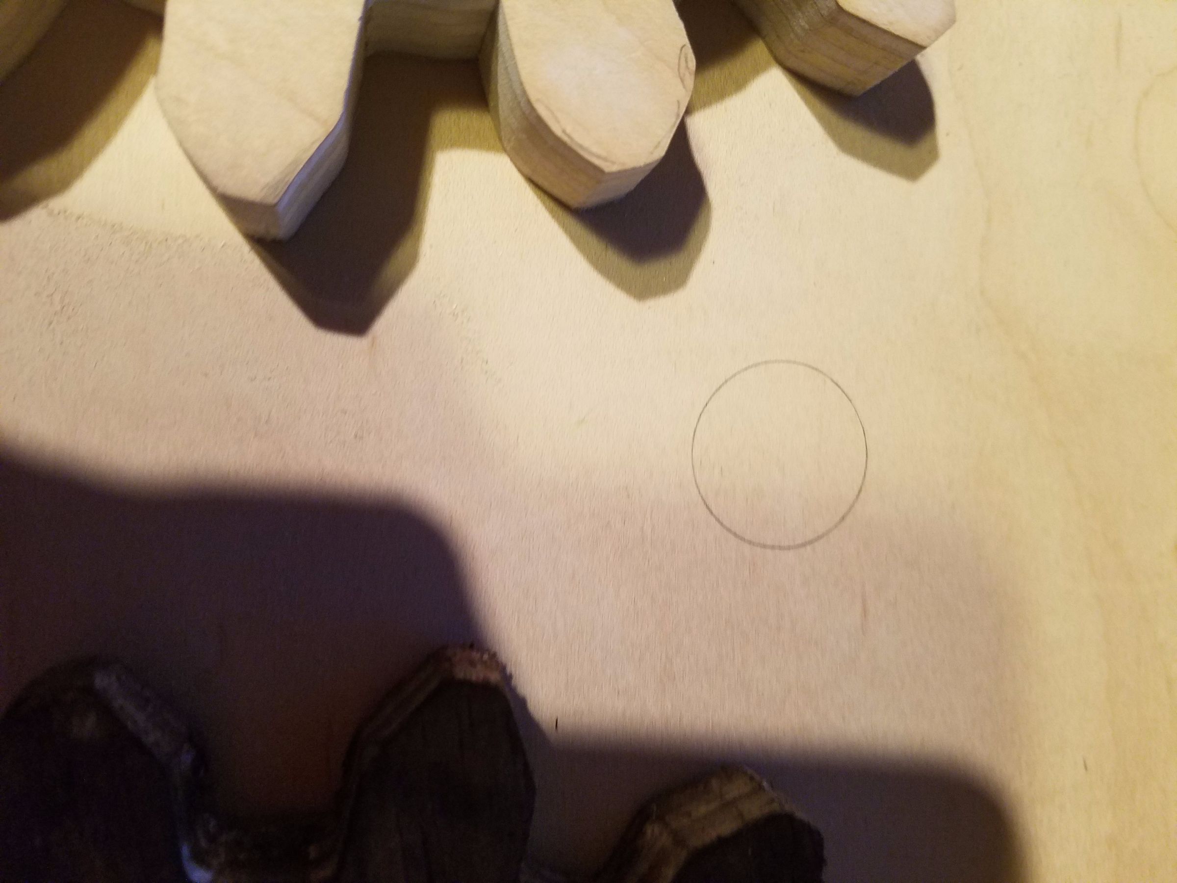 Spinning Gear End Table : 8 Steps (with Pictures) - Instructables