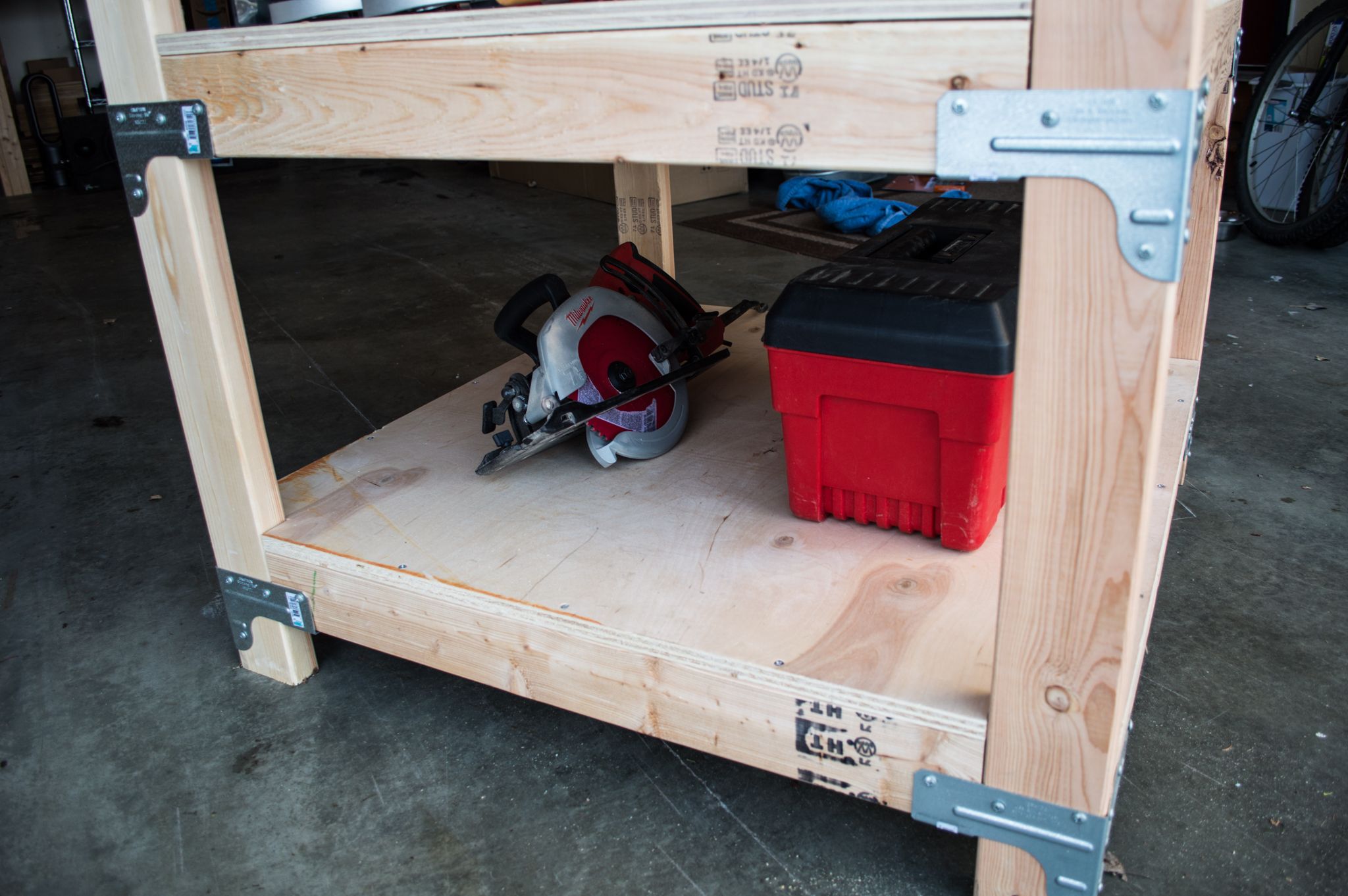 Configurable Table/Shelf/Bench With Generated Material and Cut Lists ...