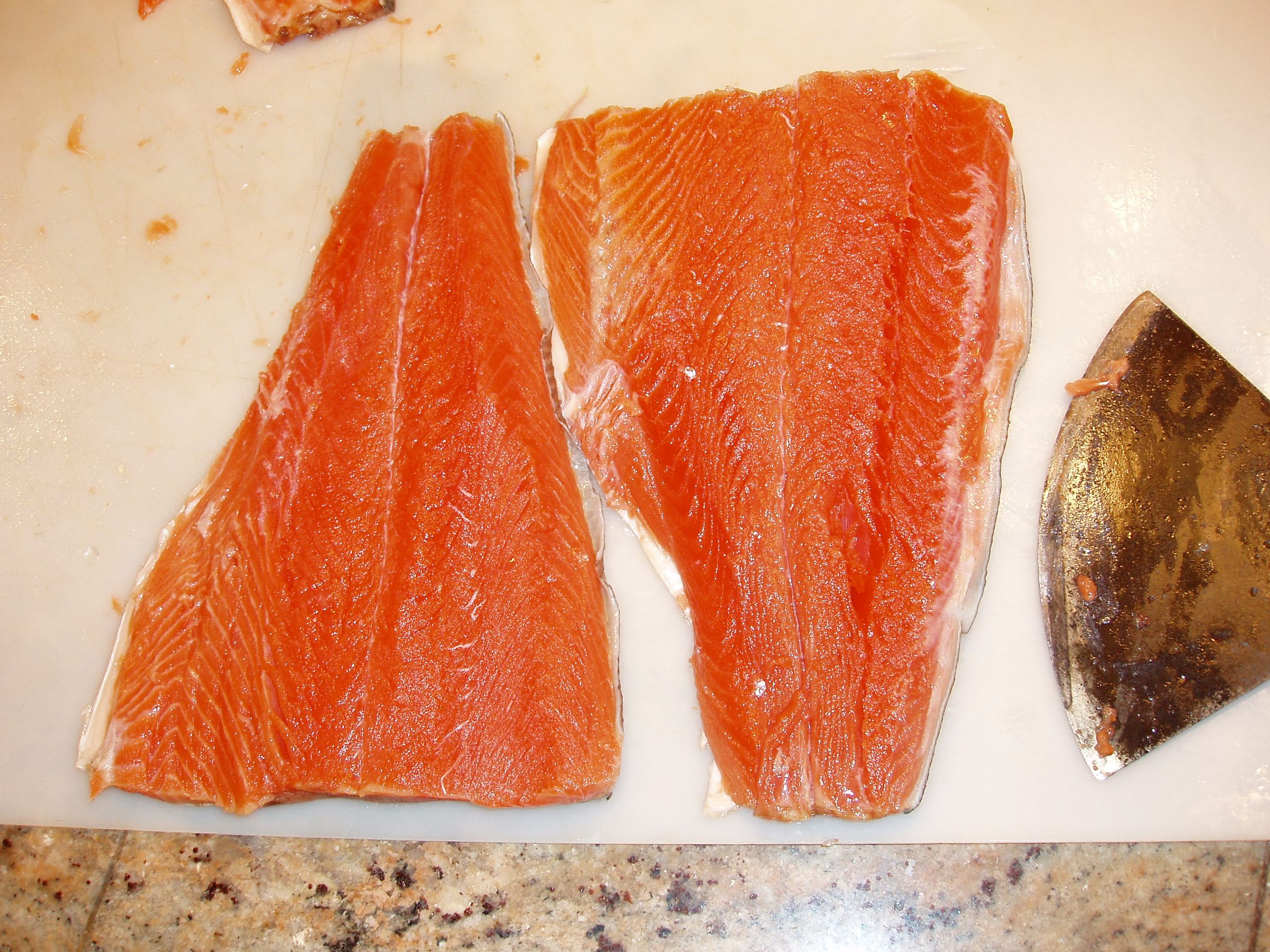 How to Fillet Salmon : 6 Steps (with Pictures) - Instructables