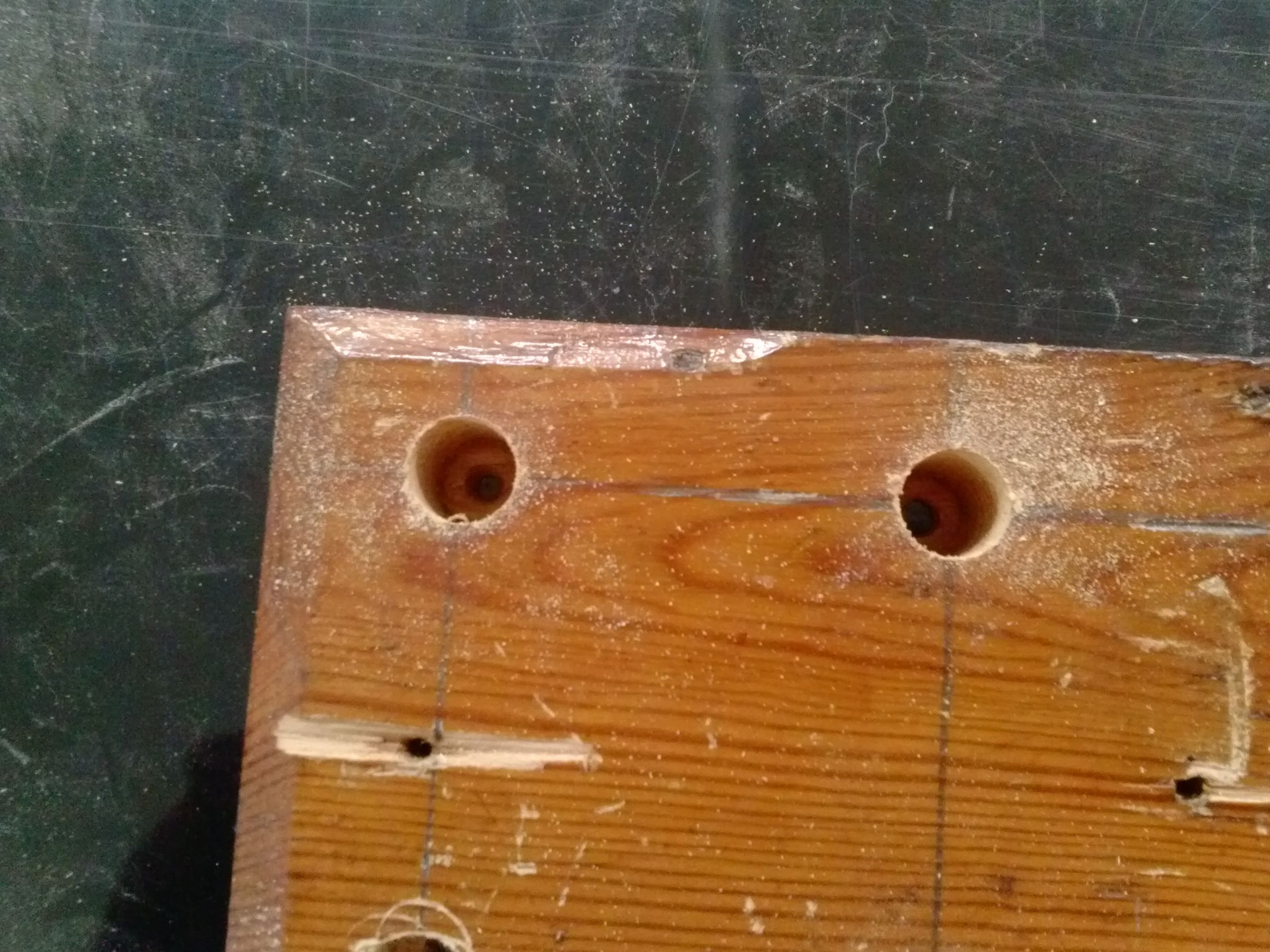 Dowel Peg Tablet Stand : 6 Steps (with Pictures) - Instructables