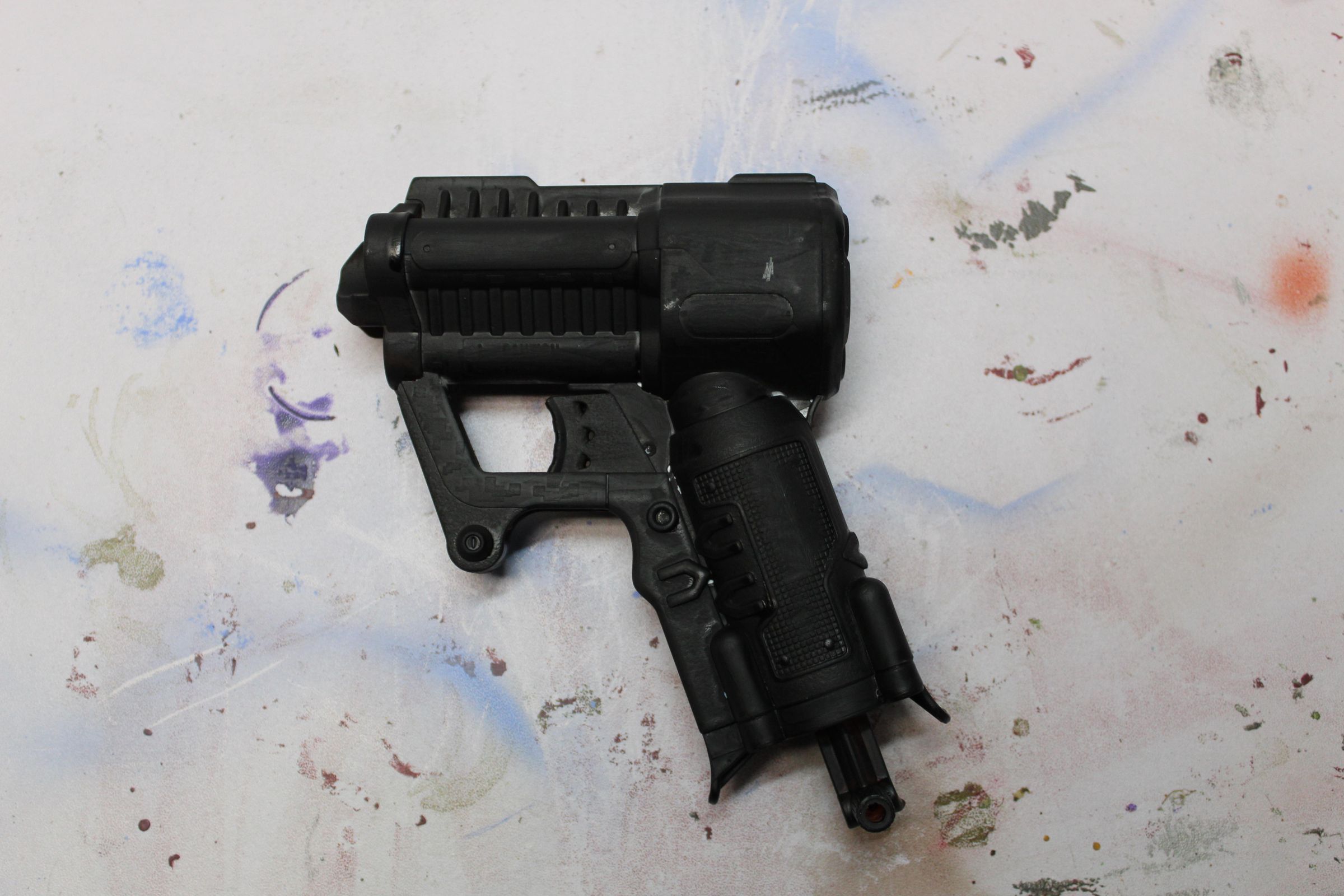 Nerf Gun Mod - Sailor Moon Repaint : 3 Steps - Instructables
