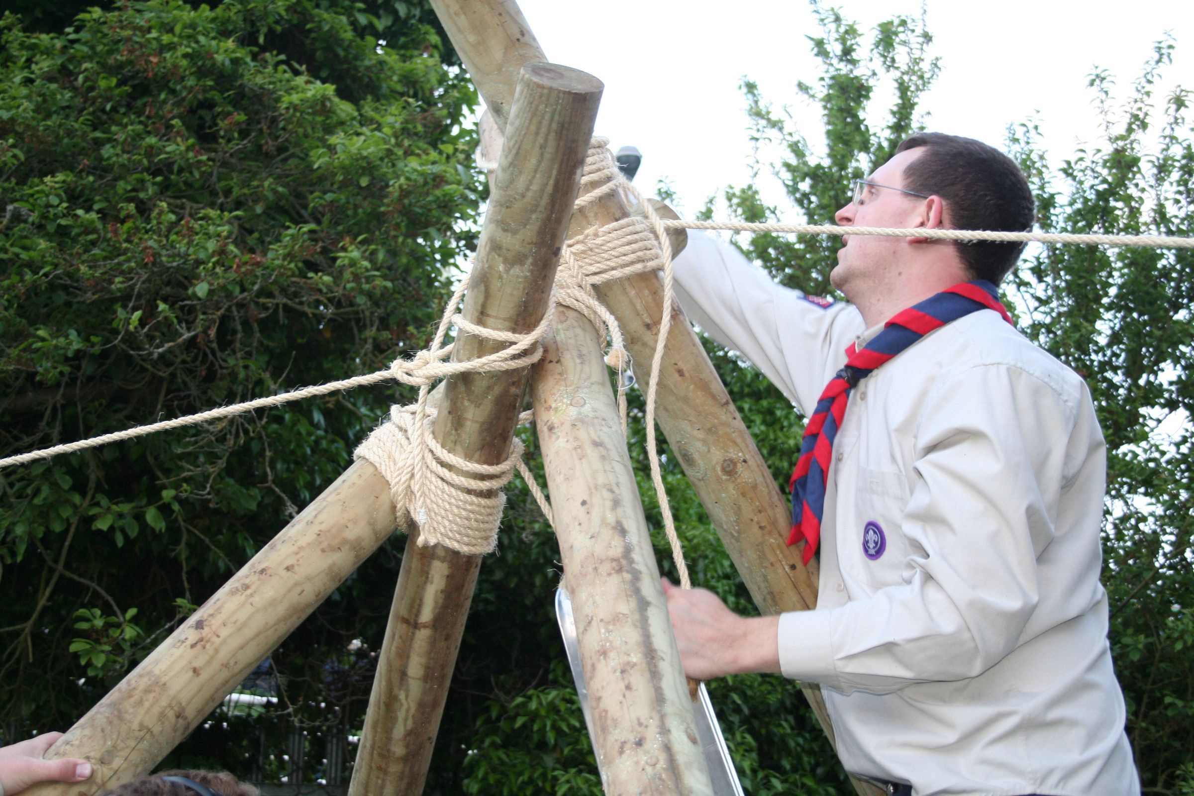 Simple Pioneering - Build a Swing From Wood Poles! : 5 Steps (with ...
