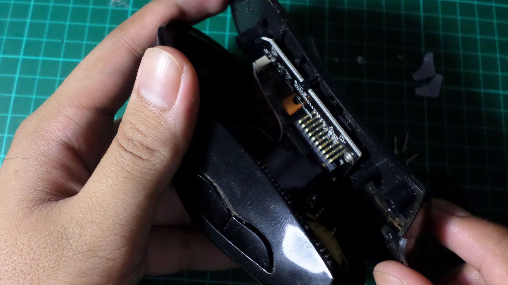 Fixing Your Mouse Double Click Issue (replacing Microswitch on Razer ...