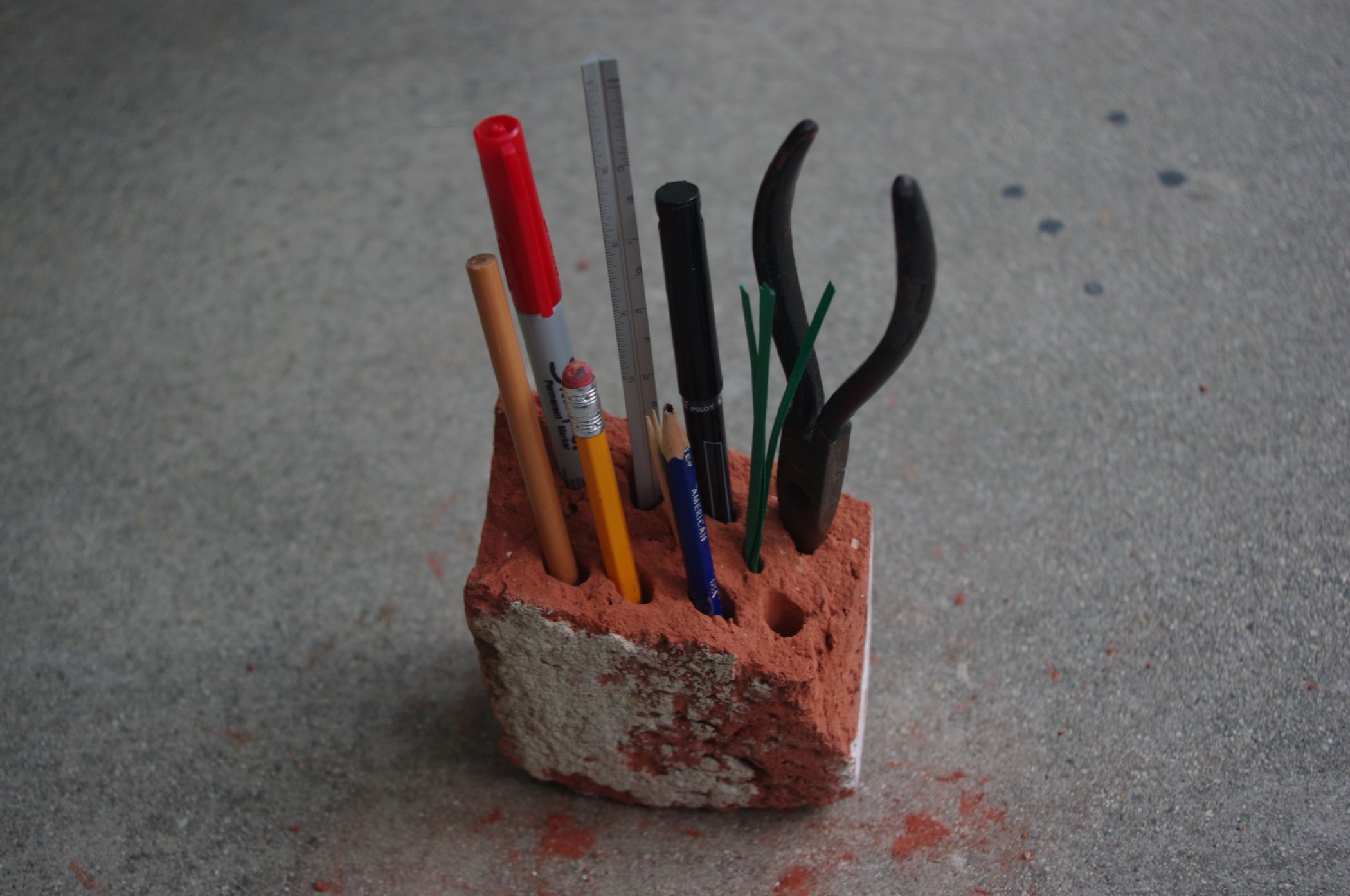 15 Minute Brick Supply Holder : 7 Steps (with Pictures) - Instructables