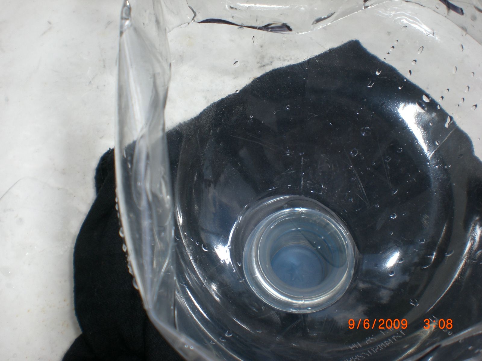 Uncle John's Portable Solar Water Distiller ( for Survival ) : 3 Steps ...