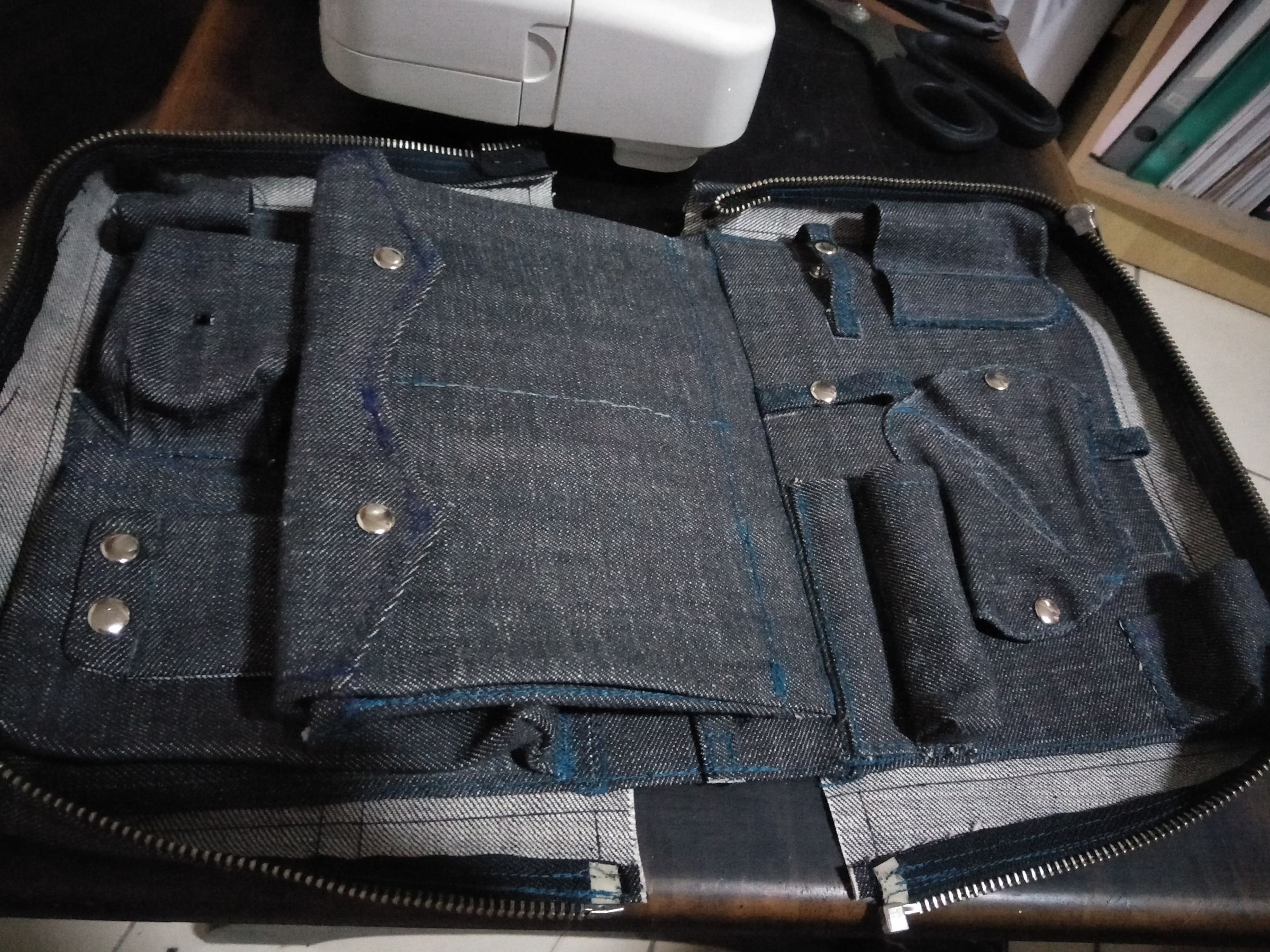 Up-cycled Sewing Kit & Tools Storage Case : 16 Steps (with Pictures ...