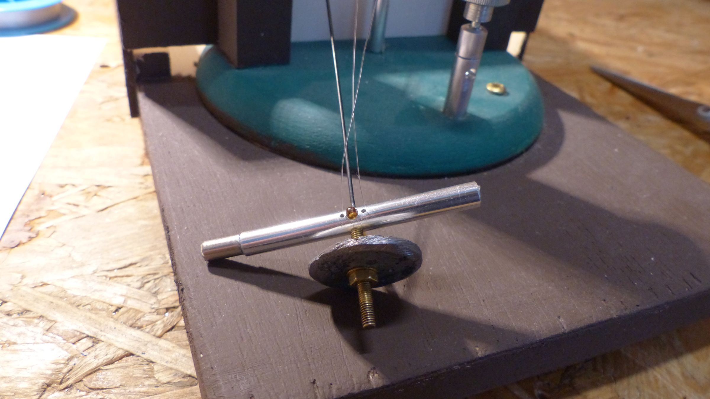 The Torsion Wire Magnetoscope : 7 Steps (with Pictures) - Instructables