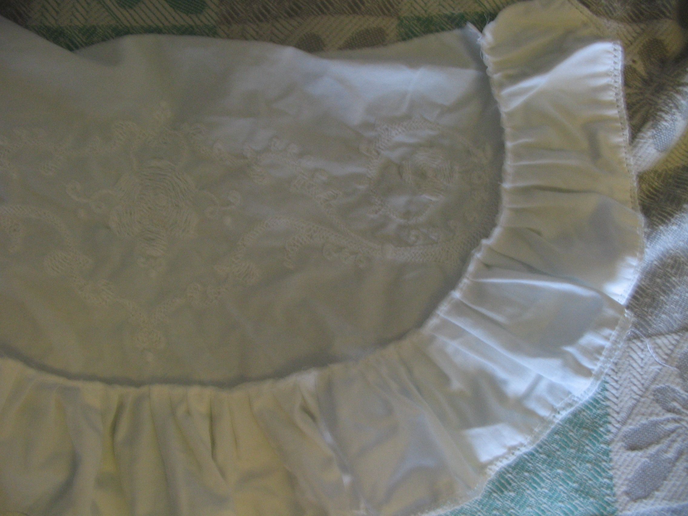 Easy Frilly Pinny - Burlesque Dance Prop : 5 Steps - Instructables