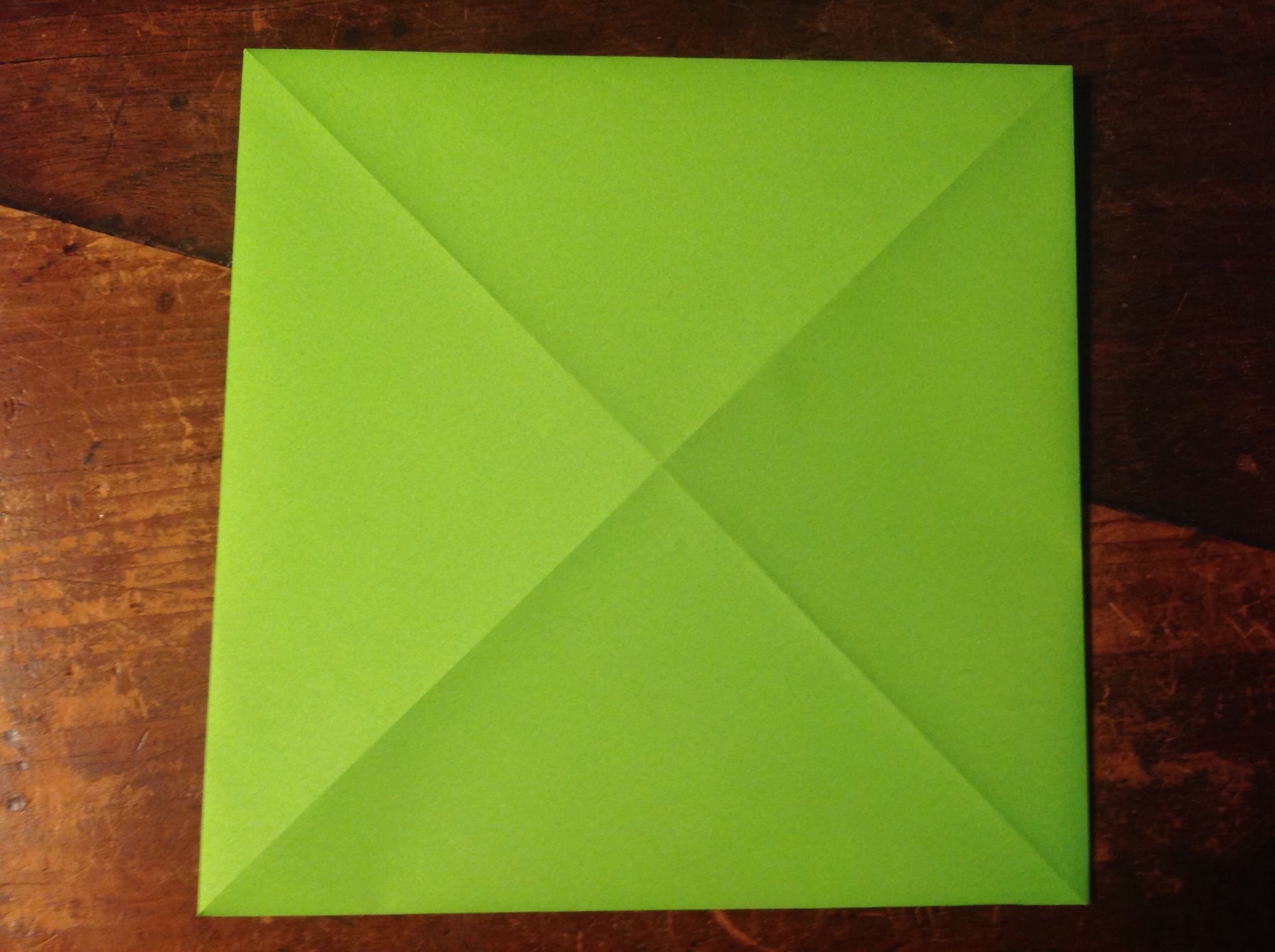 Origami Flying Saucer (really Flies) : 7 Steps - Instructables