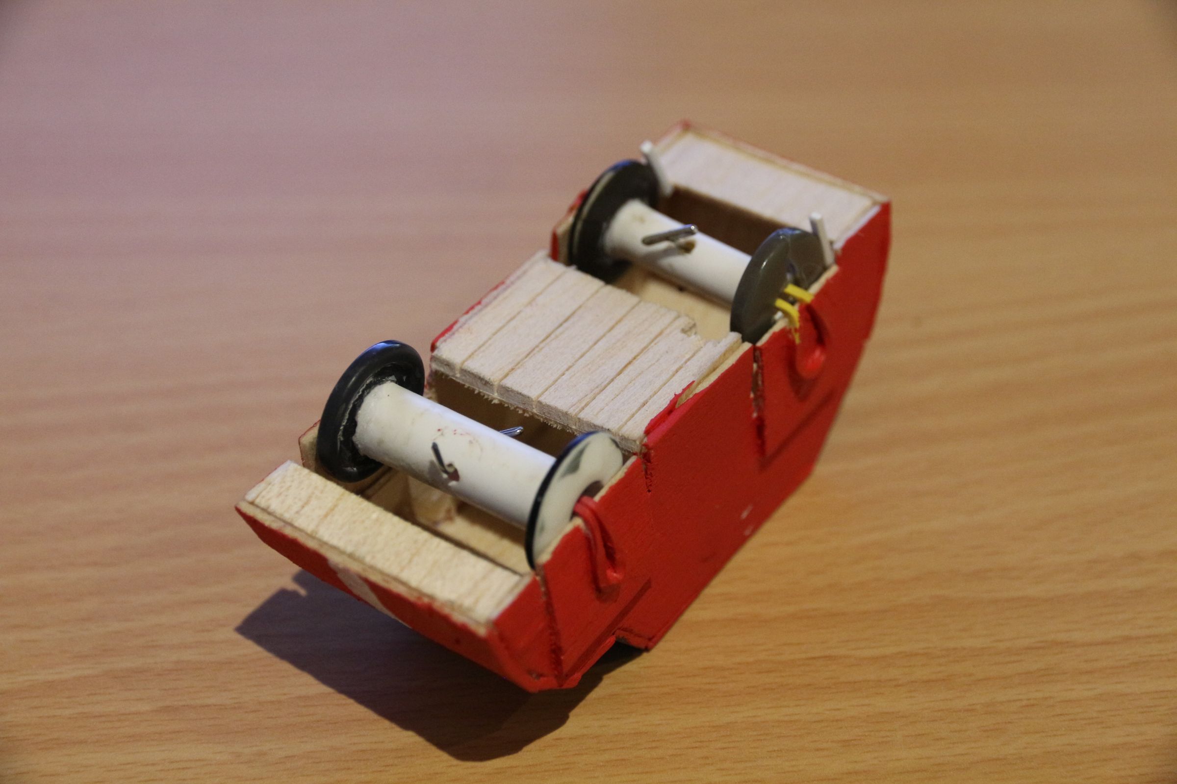 Rubber Band Power Car : 20 Steps - Instructables