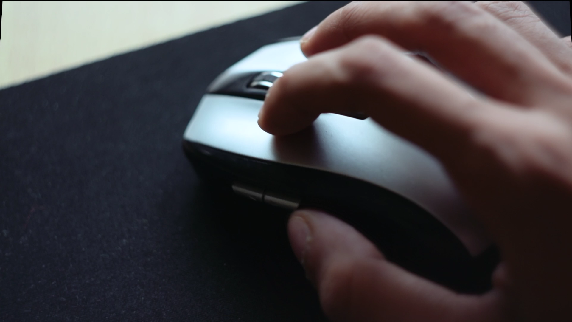 DIY Wireless Charging for Your Gaming Mouse ! - Goodbye Batteries : 5 ...