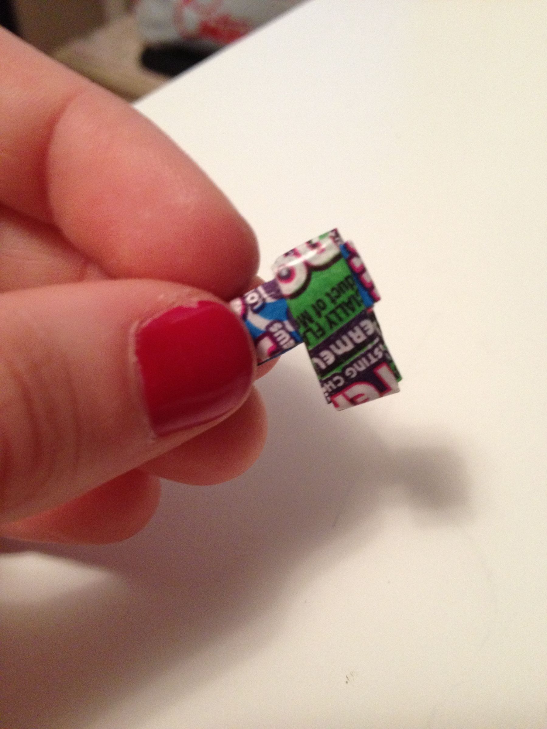 Candy Wrapper Chain : 8 Steps - Instructables