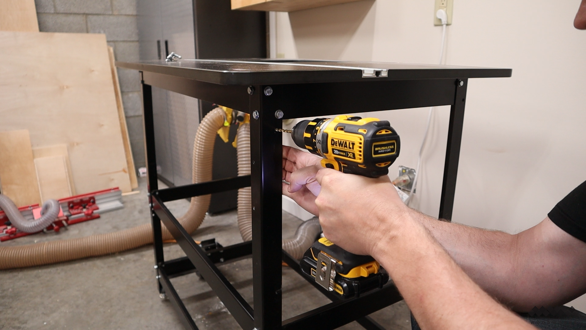 Ultimate Router Station : 17 Steps (with Pictures) - Instructables