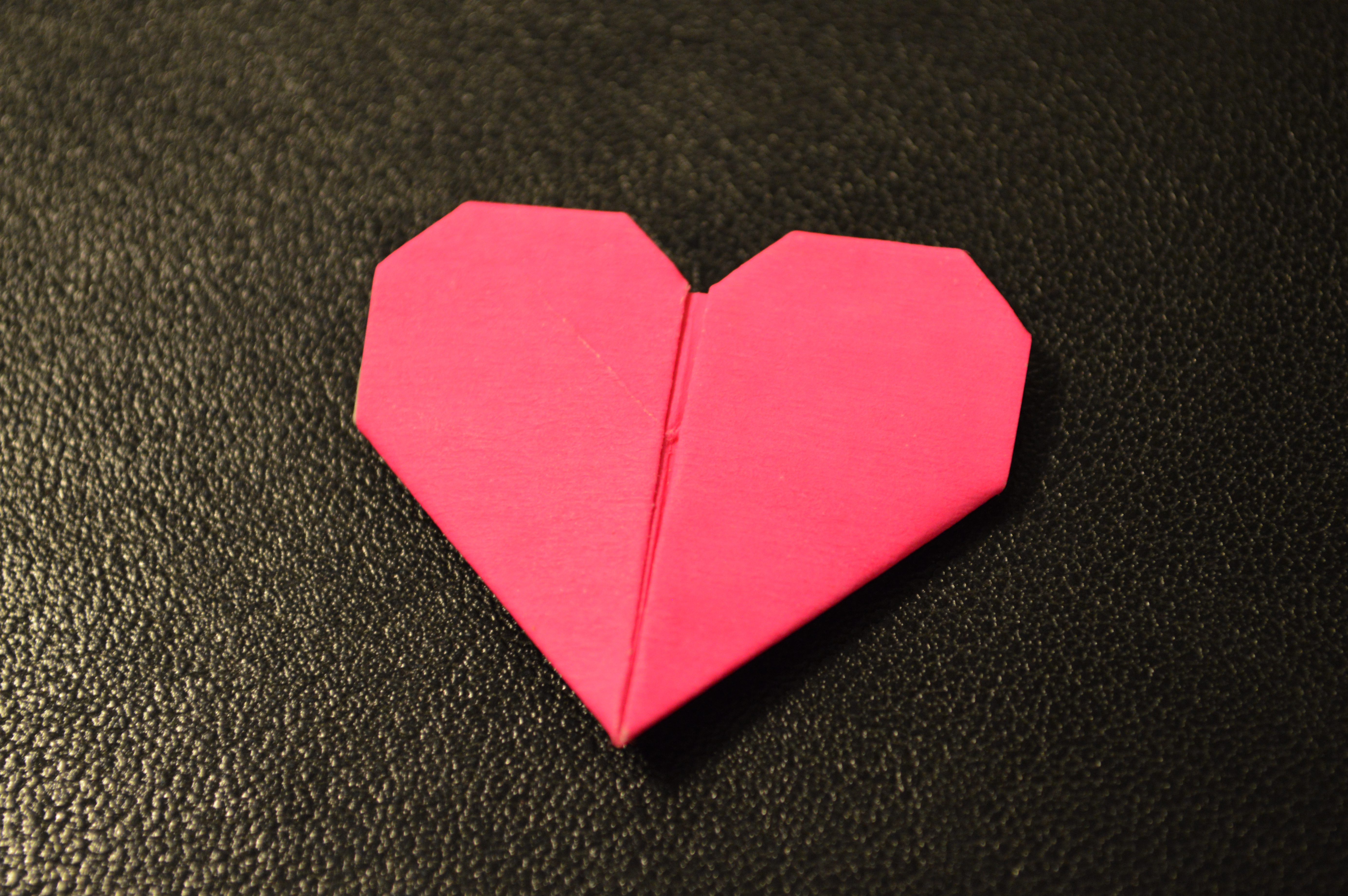 How to Make a Paper Heart - Instructables