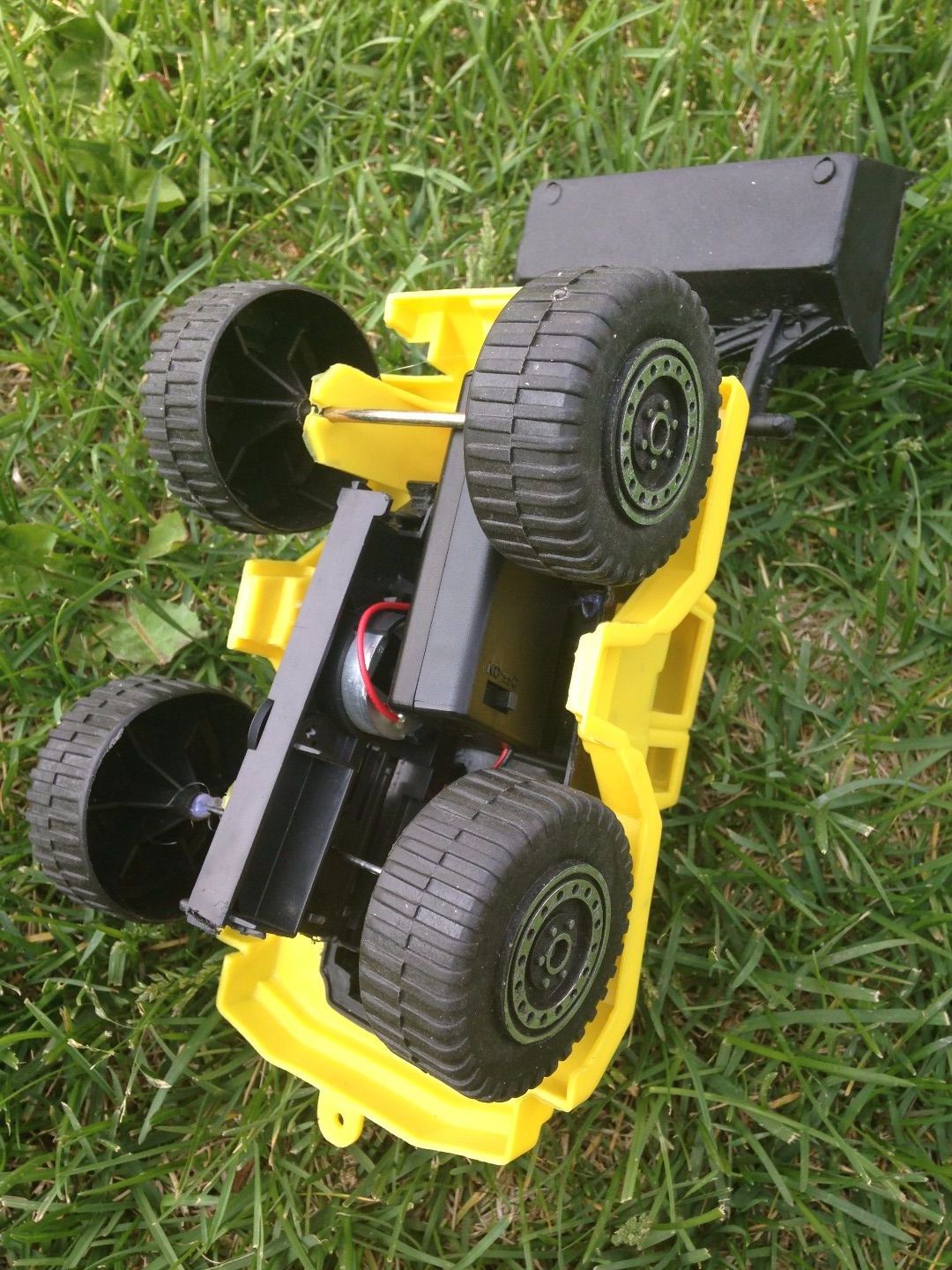 Power Up a Toy Car -using CDROM Door Opening Mechanism : 8 Steps (with ...