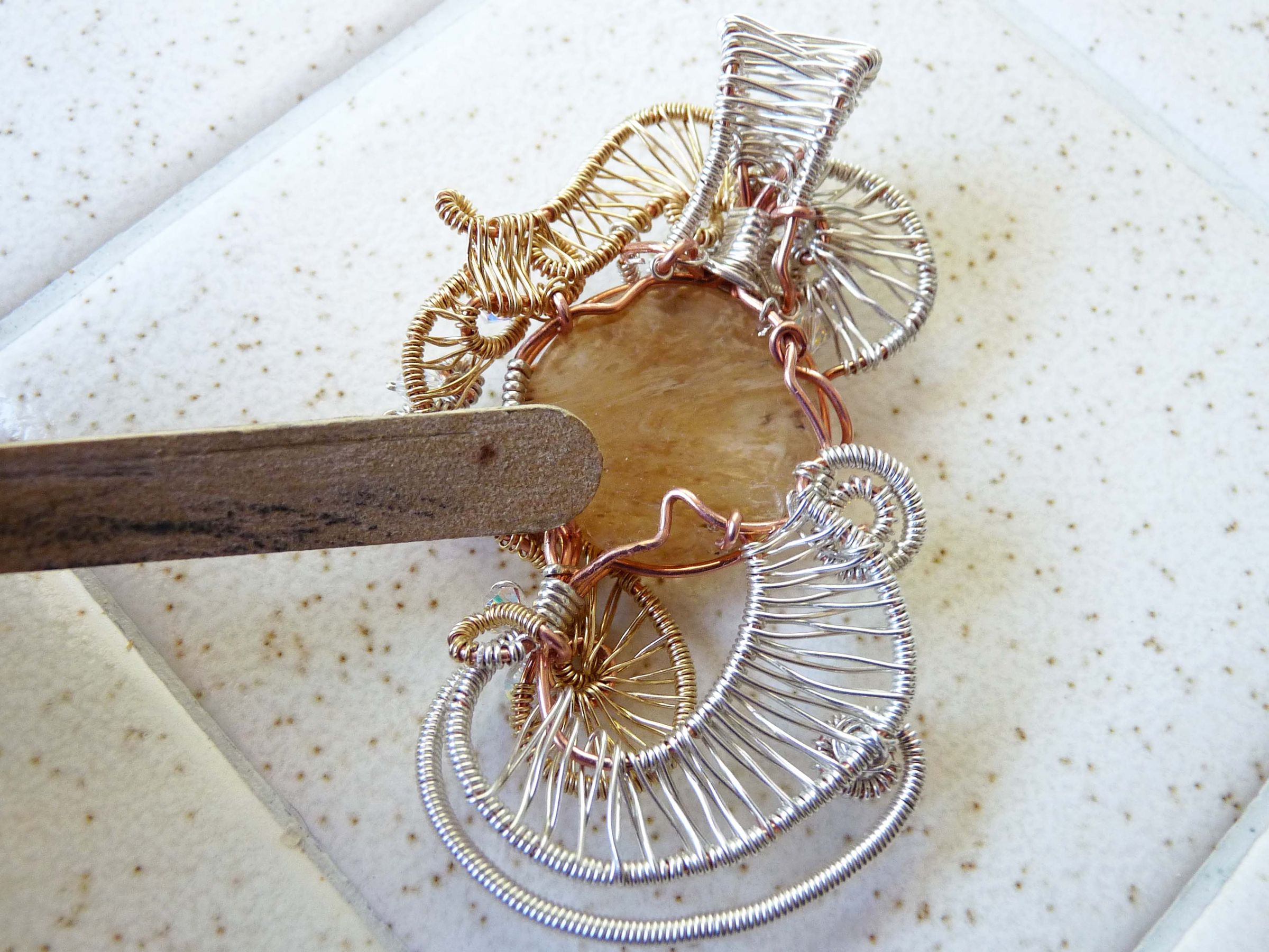 Amazing Wire Weave Pendant : 22 Steps (with Pictures) - Instructables
