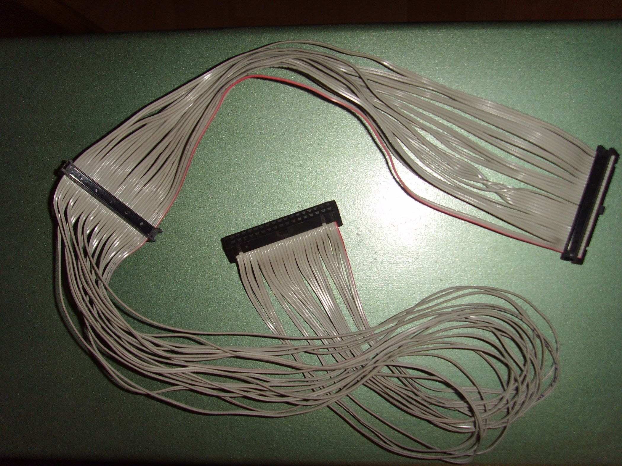 Computer Cable Solution (IDE) : 3 Steps - Instructables