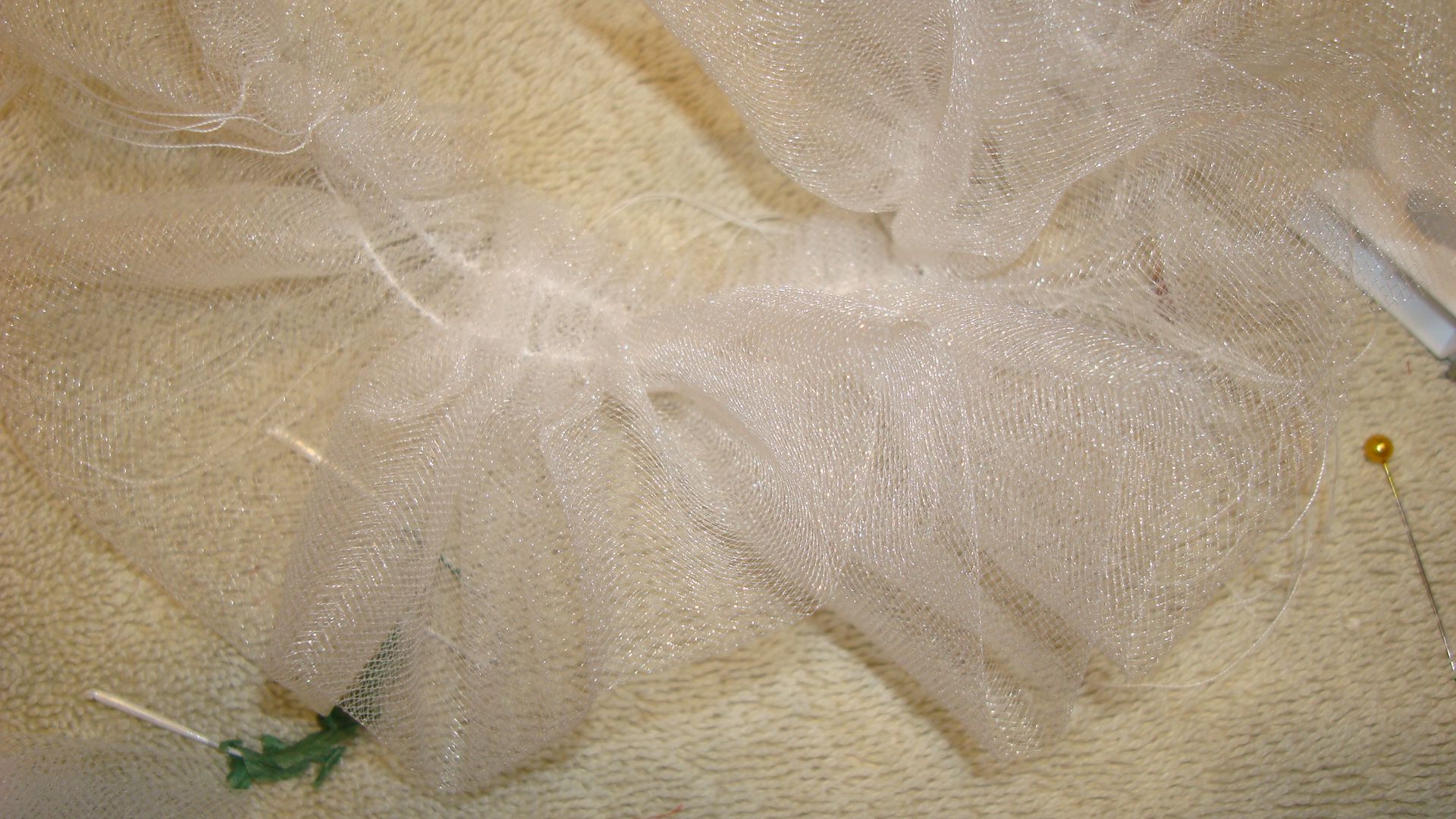 DIY BRIDAL VEILS : 11 Steps - Instructables