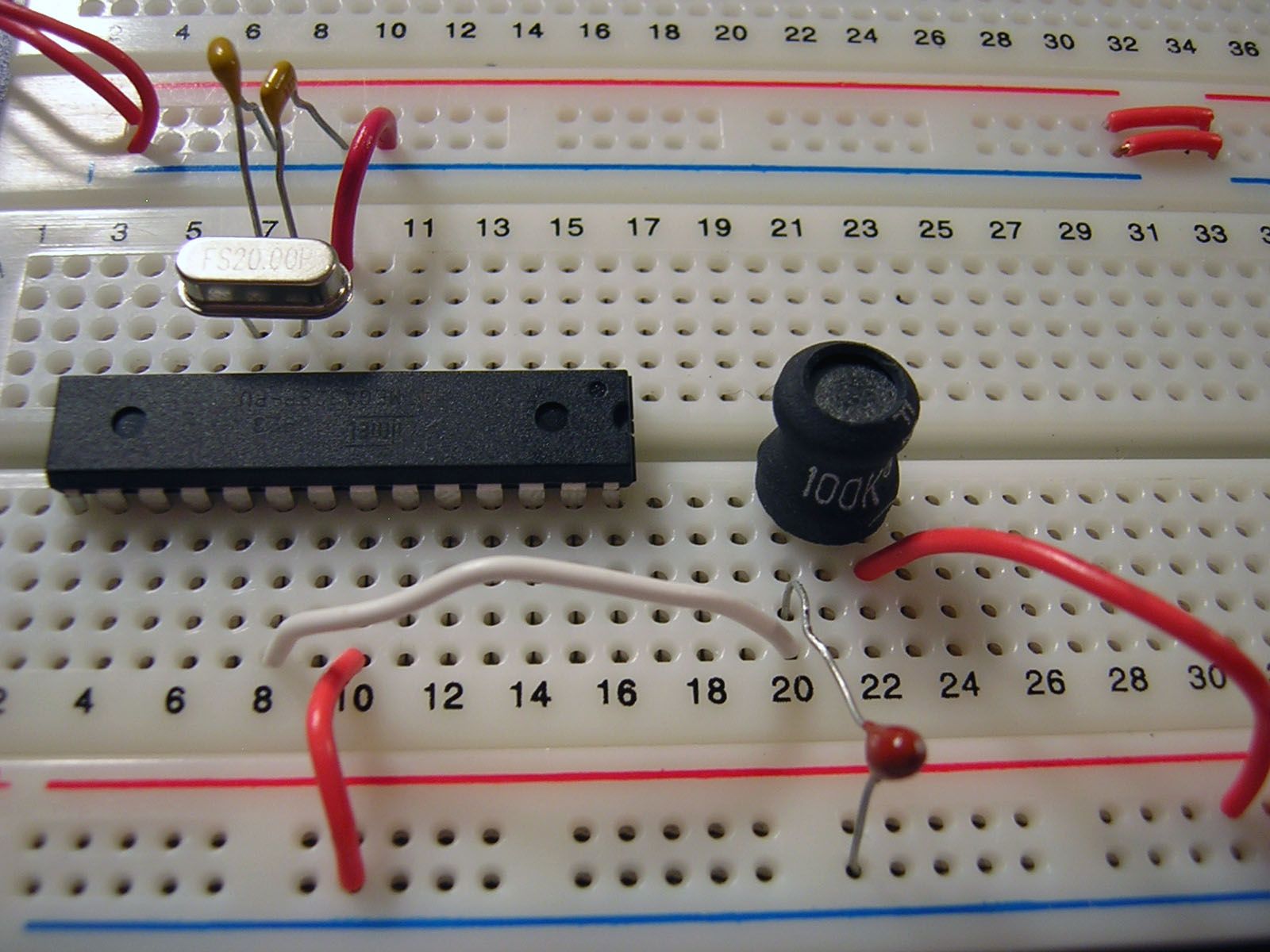 Build a Complete AVR System and Play Mastermind! : 9 Steps - Instructables