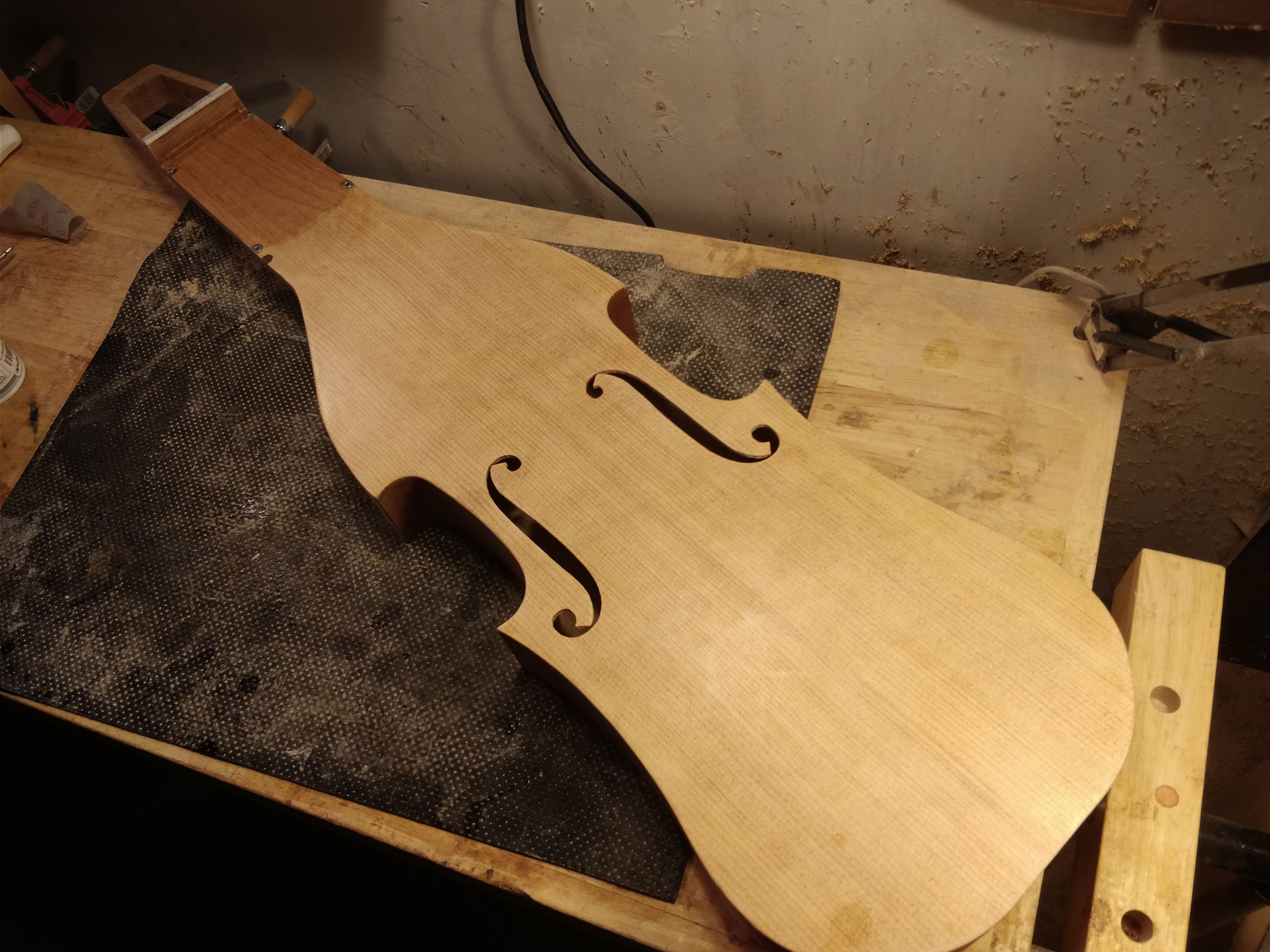 Making a Tenor Nyckelharpa : 10 Steps (with Pictures) - Instructables