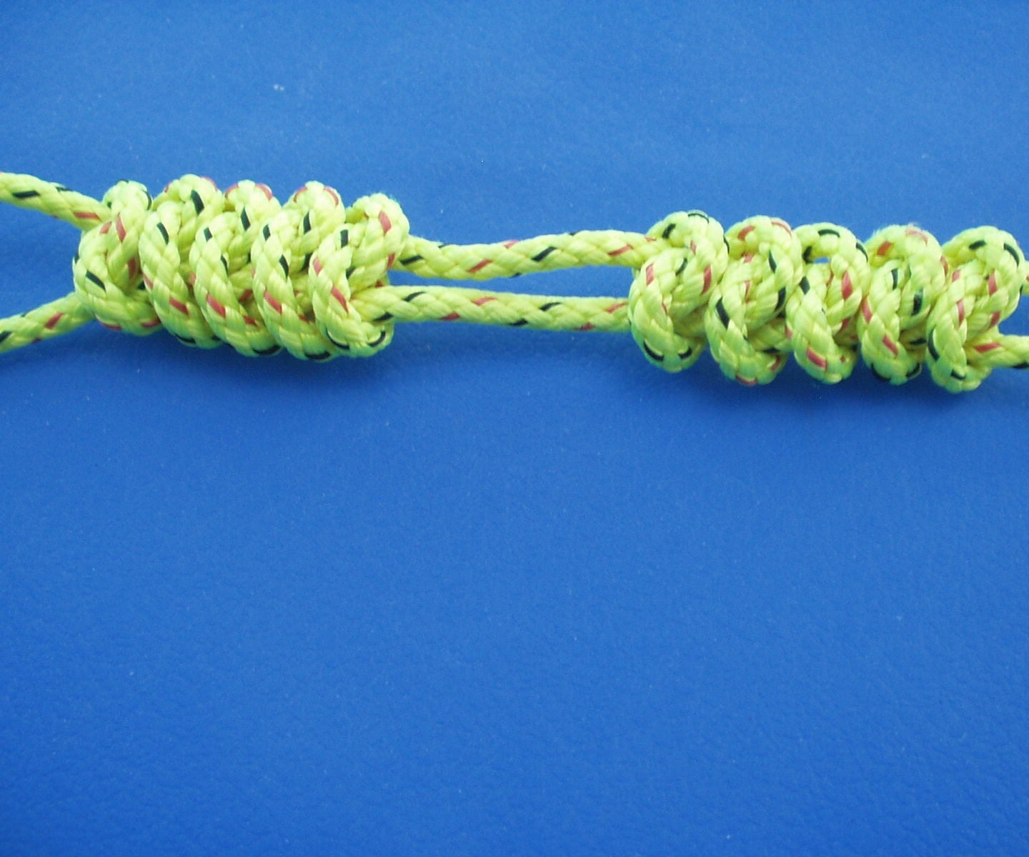 Interlocked Snake Knot : 9 Steps - Instructables