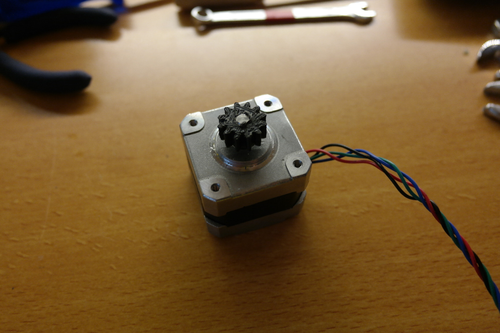 Hand in Hand Clock : 7 Steps (with Pictures) - Instructables