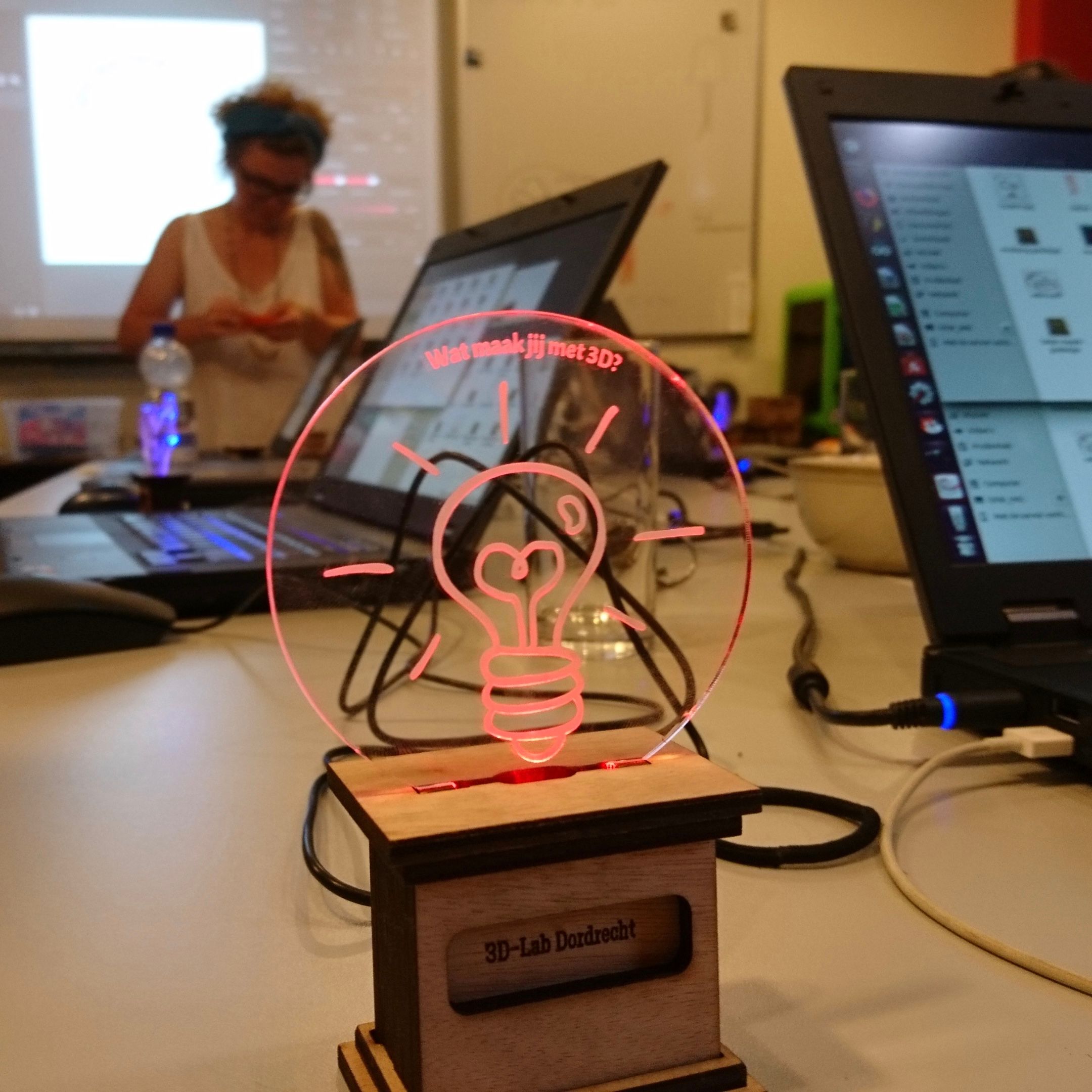 Laser Cut Acrylic LED Display : 7 Steps (with Pictures) - Instructables