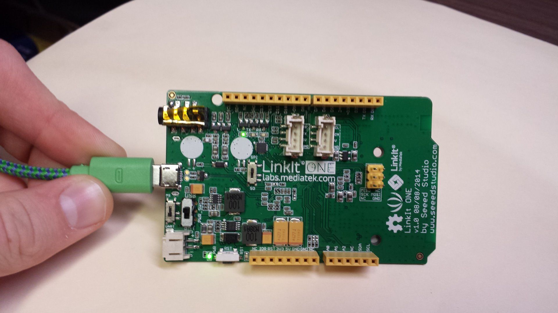 Checking If the Serial Monitor Works With Mediatek LinkIt One : 3 Steps - Instructables