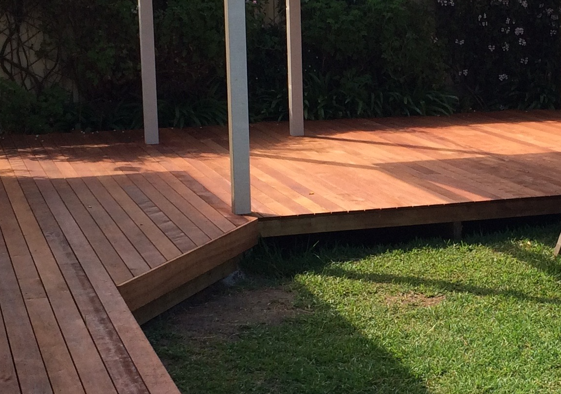 Perfect Decking Gaps - Every Time! : 4 Steps - Instructables