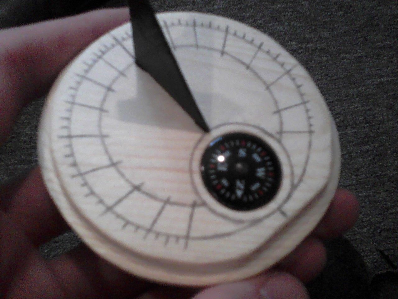 Pocket Sundial : 12 Steps (with Pictures) - Instructables