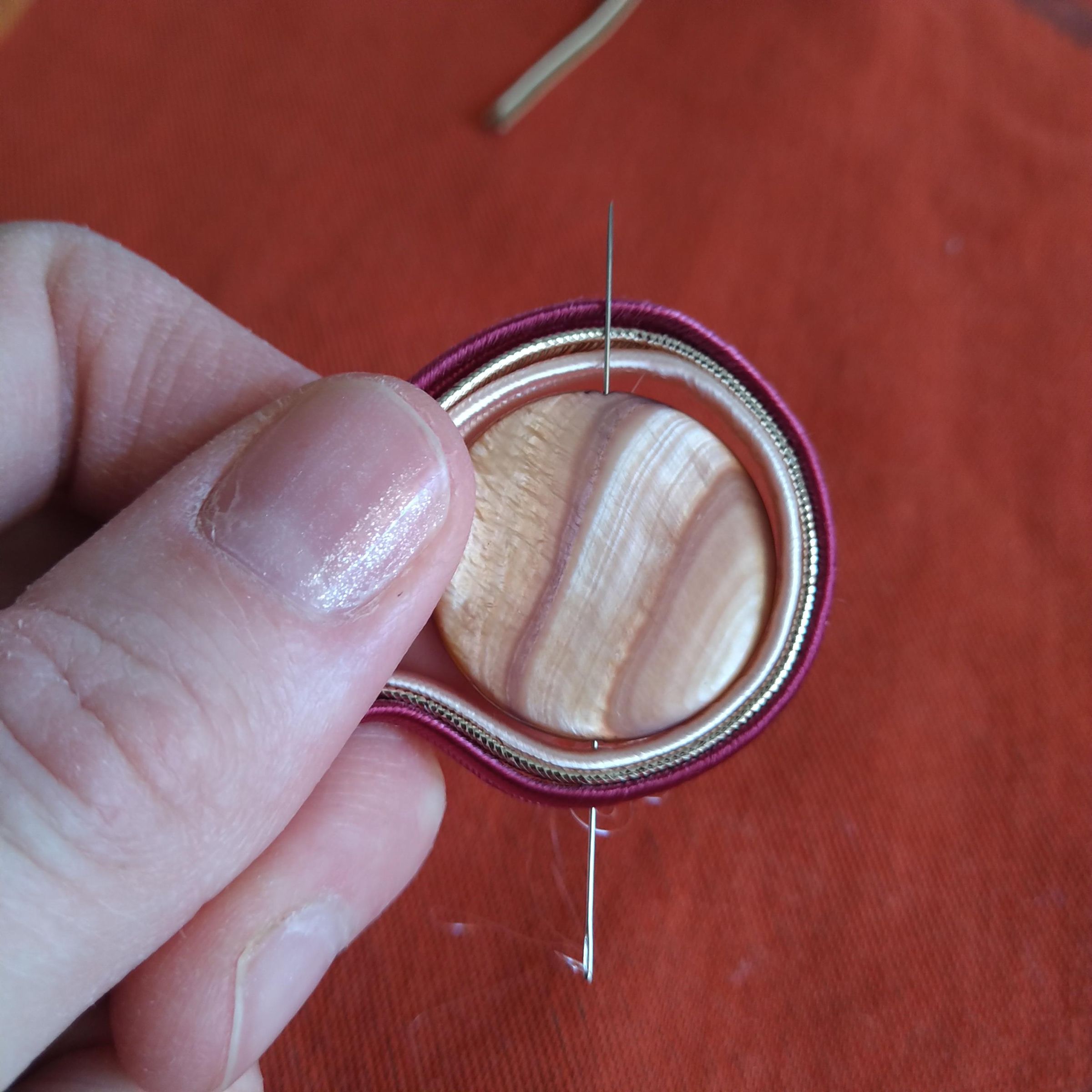 Elegant Soutache Hair Clip : 18 Steps (with Pictures) - Instructables