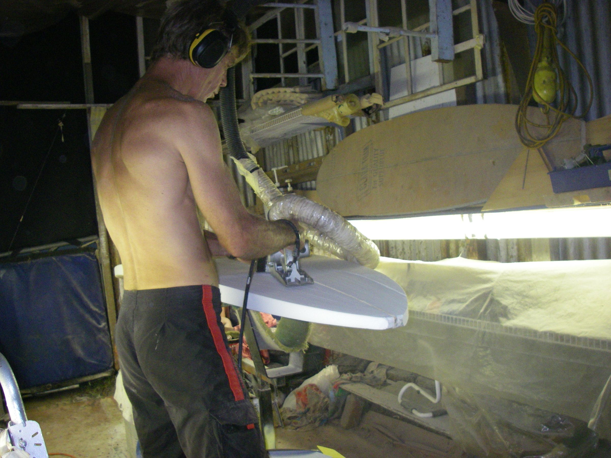 Build a Surfboard Episode 1: Shaping : 15 Steps (with Pictures ...