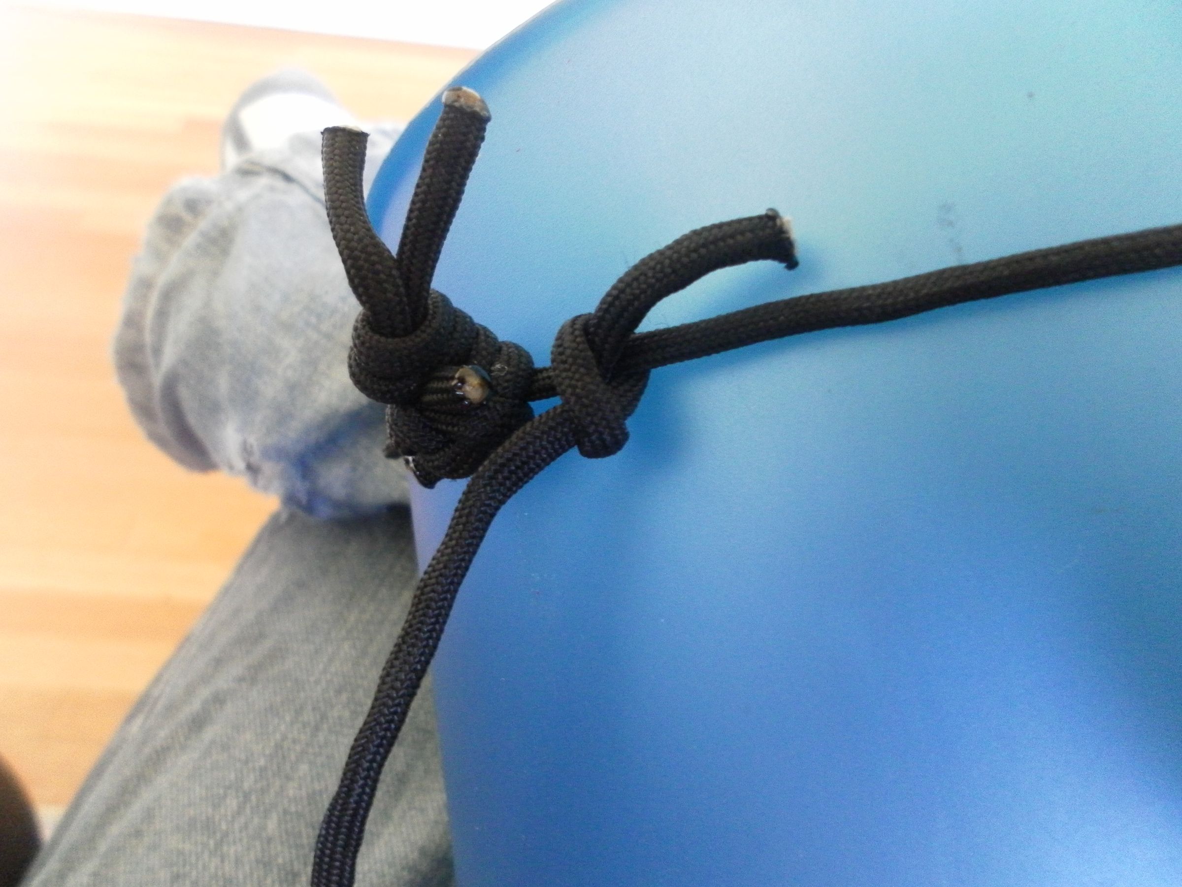 Easy Paracord Drawstring Pouch! : 6 Steps (with Pictures) - Instructables