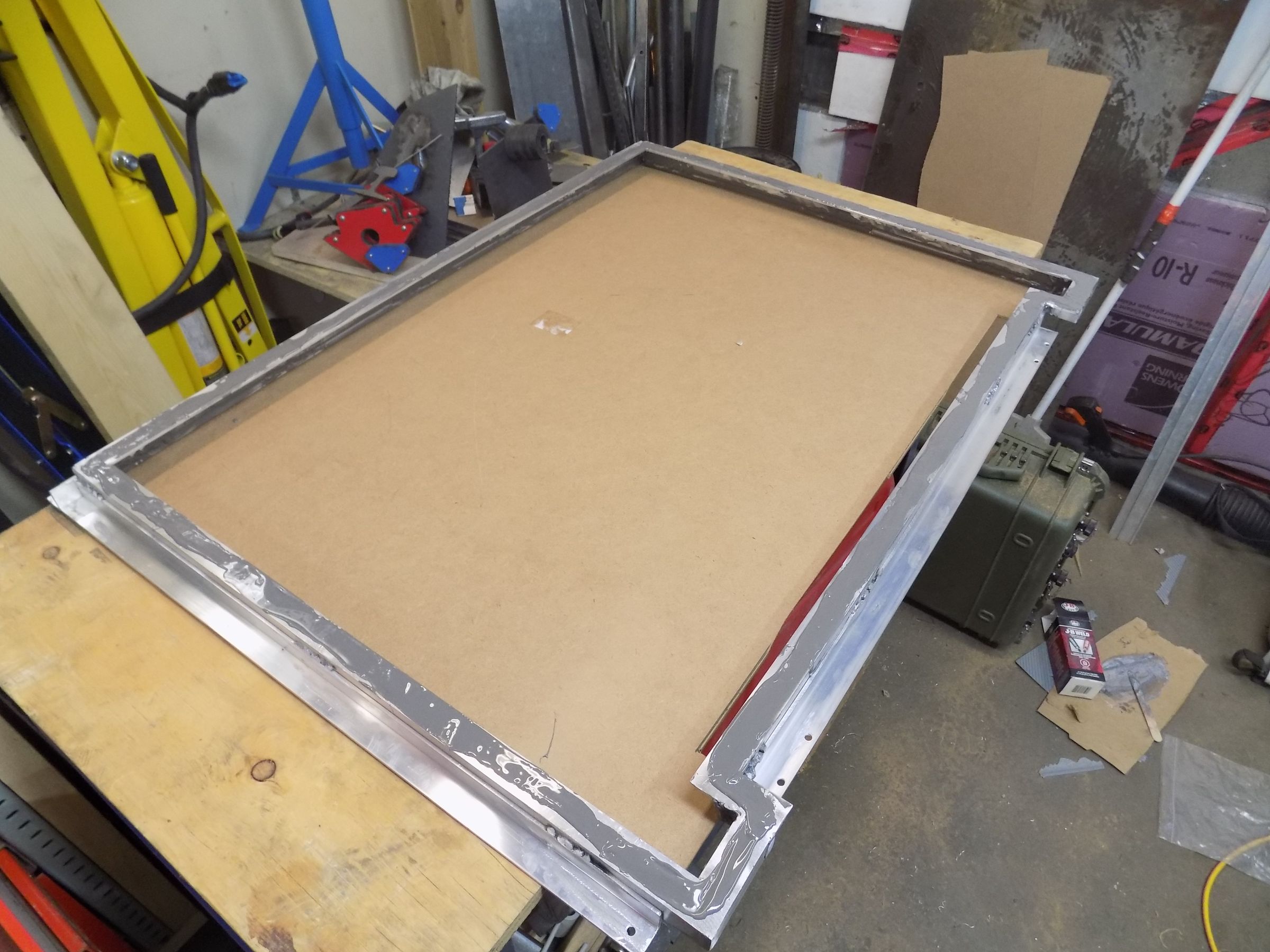 Giant Etch a Sketch : 14 Steps (with Pictures) - Instructables