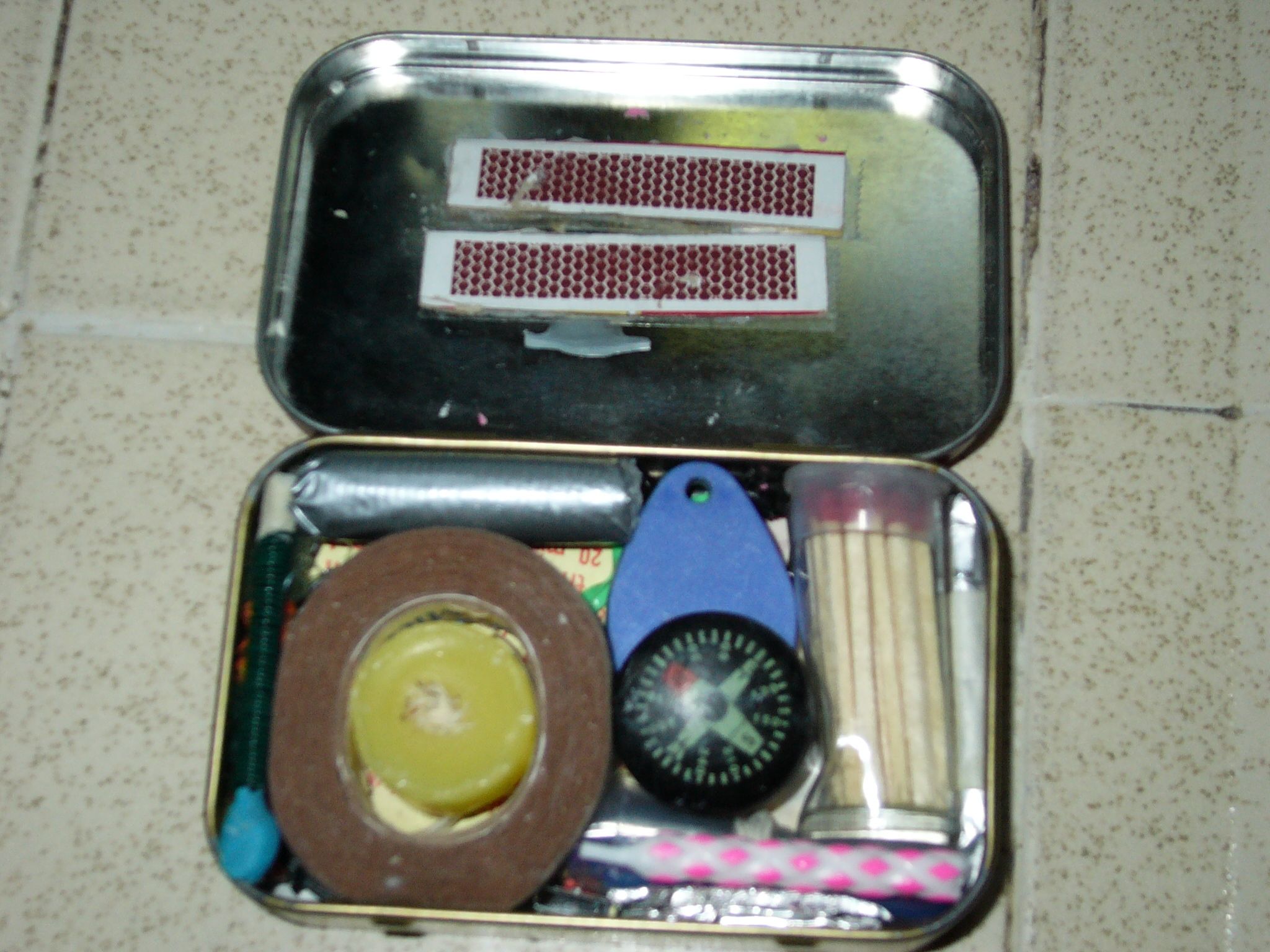 Altoids Survival Kit : 3 Steps - Instructables