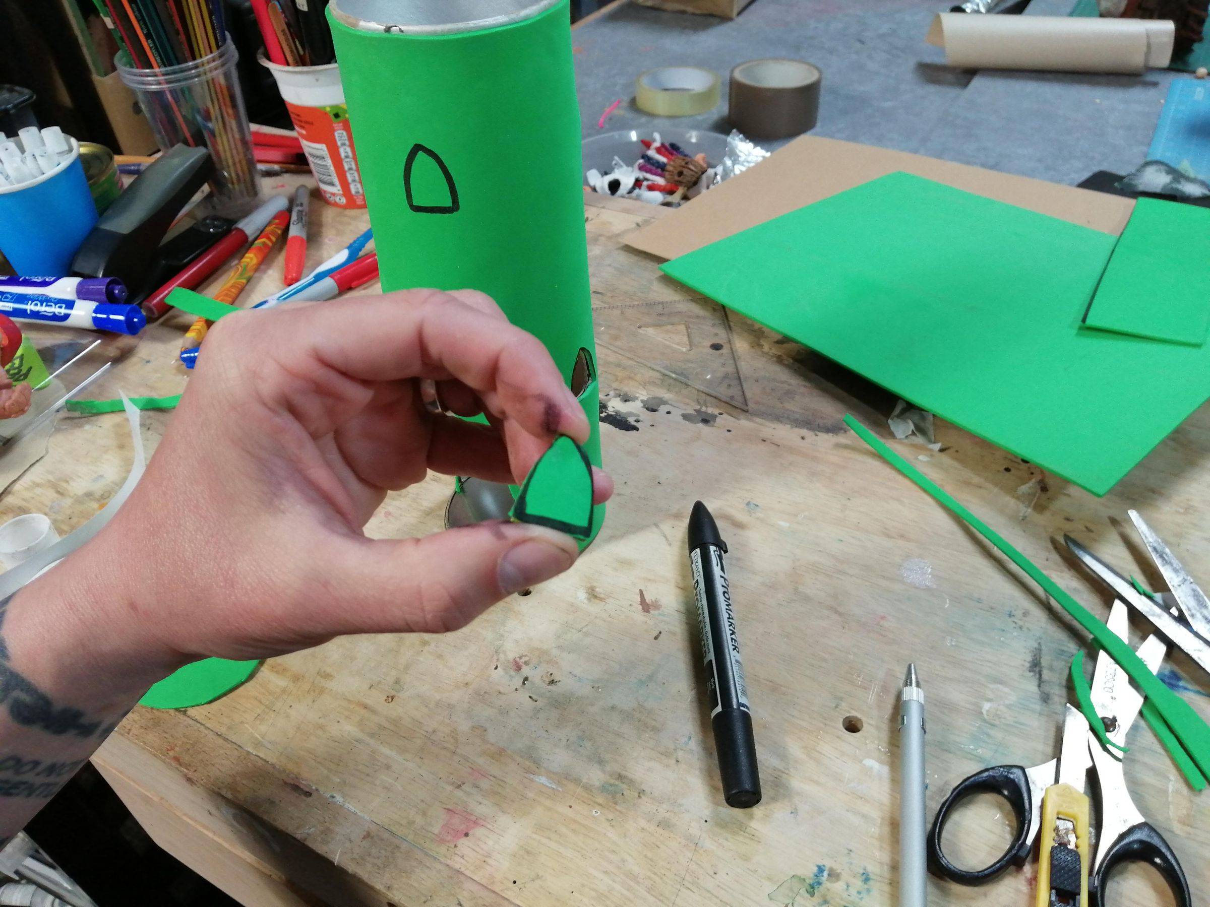 Pringles Tube Dice Tower : 9 Steps (with Pictures) - Instructables