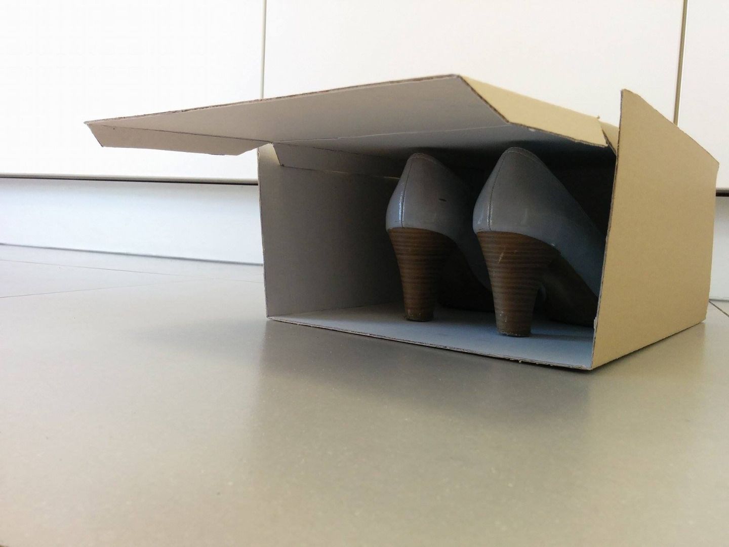 Cardboard Shoe Rack : 5 Steps - Instructables