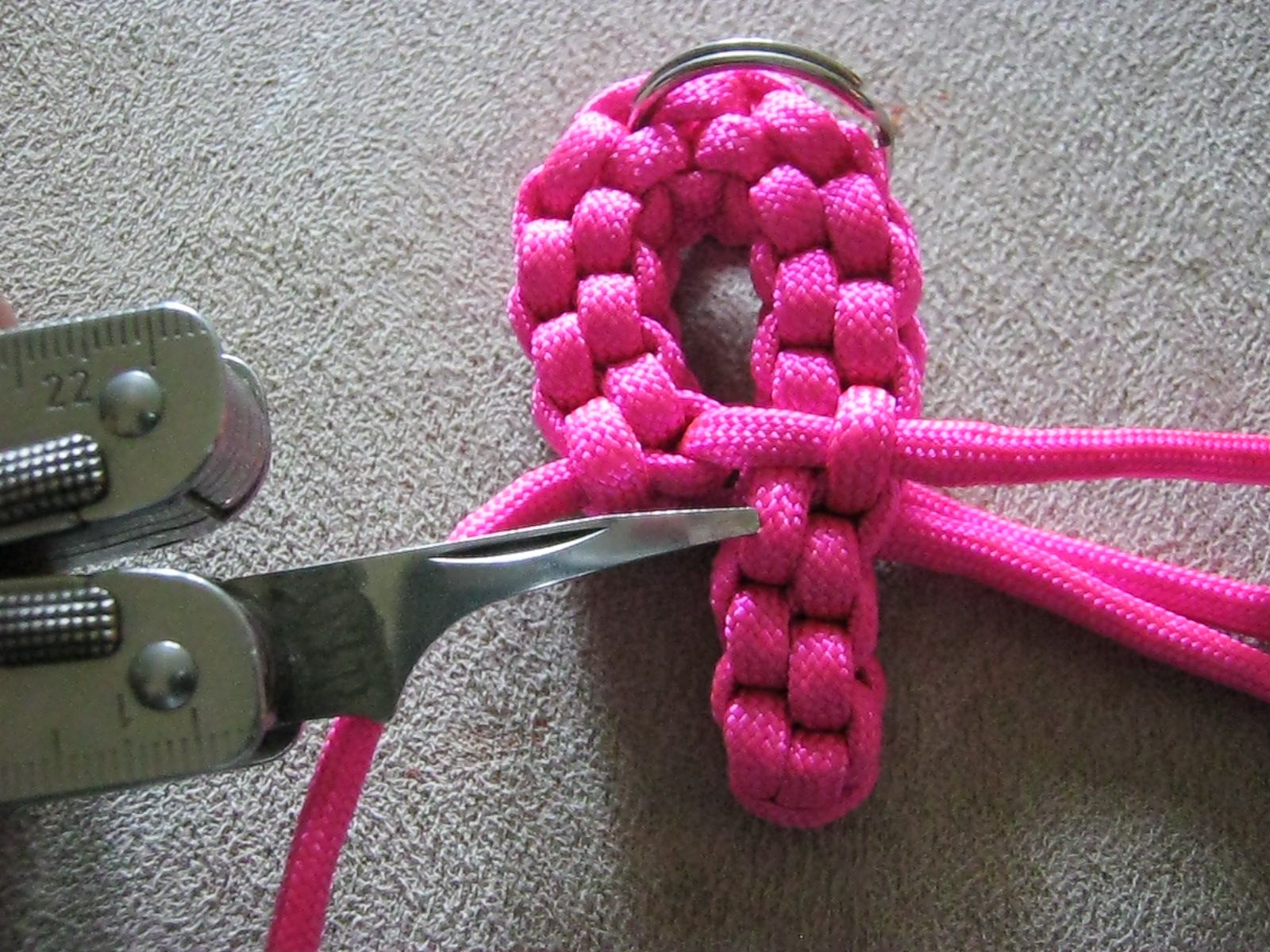 Paracord Breast Cancer Awareness Keychain : 8 Steps (with Pictures ...