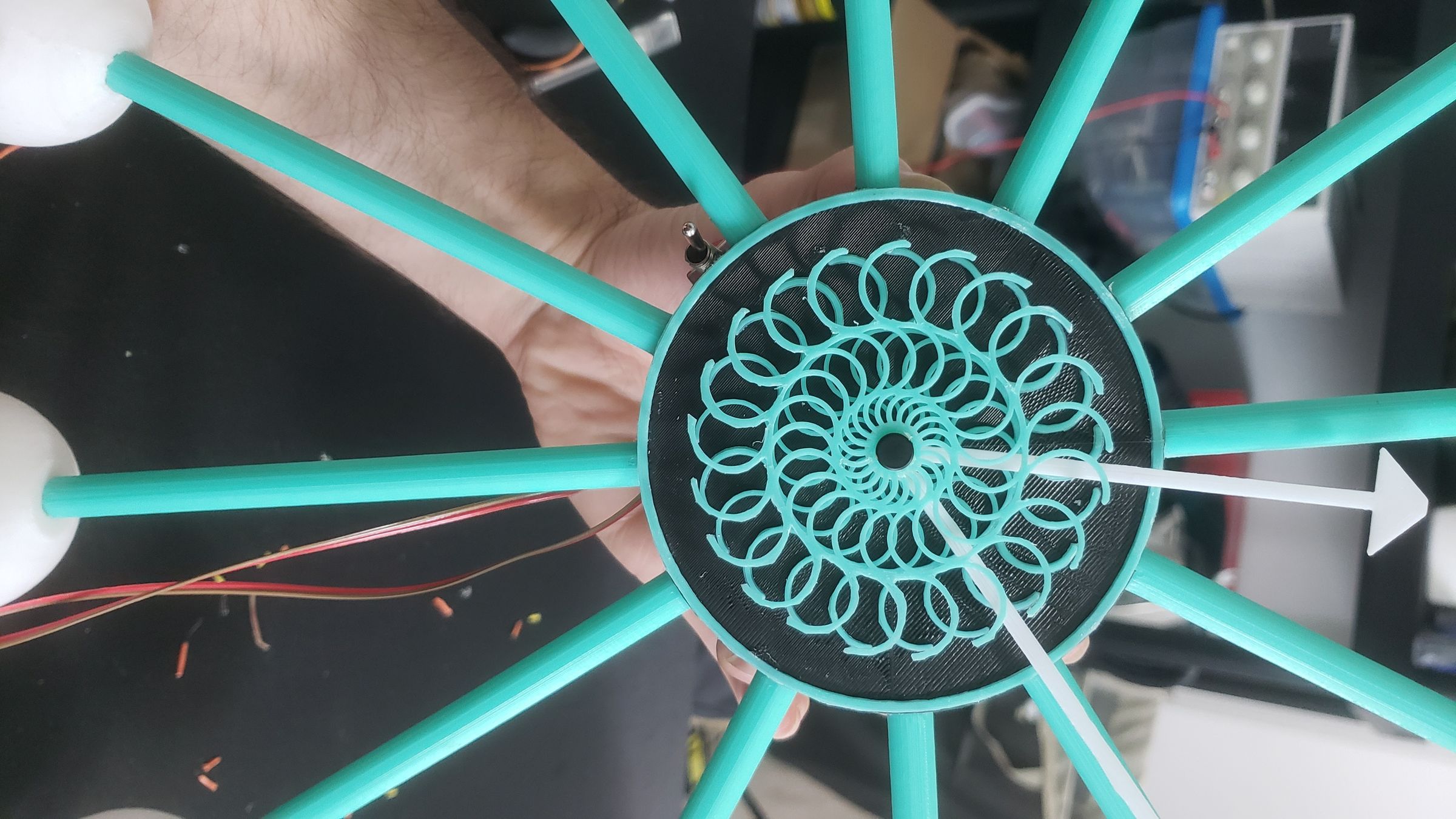 3D Printed Wall Clock With Kinetic Art and LEDs : 10 Steps (with ...
