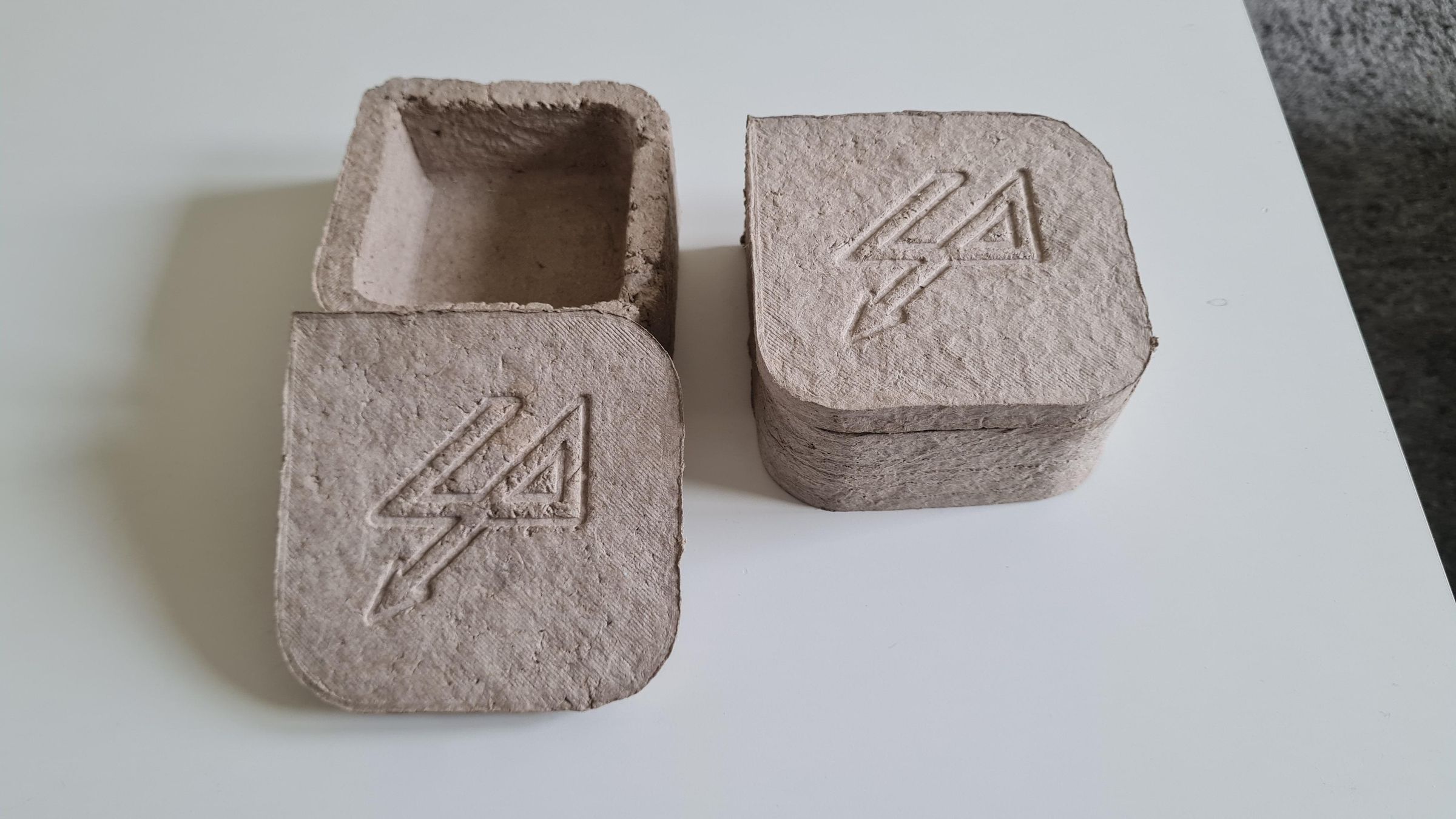 Pulp It! - 3D Printable Recycled Cardboard Molds : 7 Steps (with ...