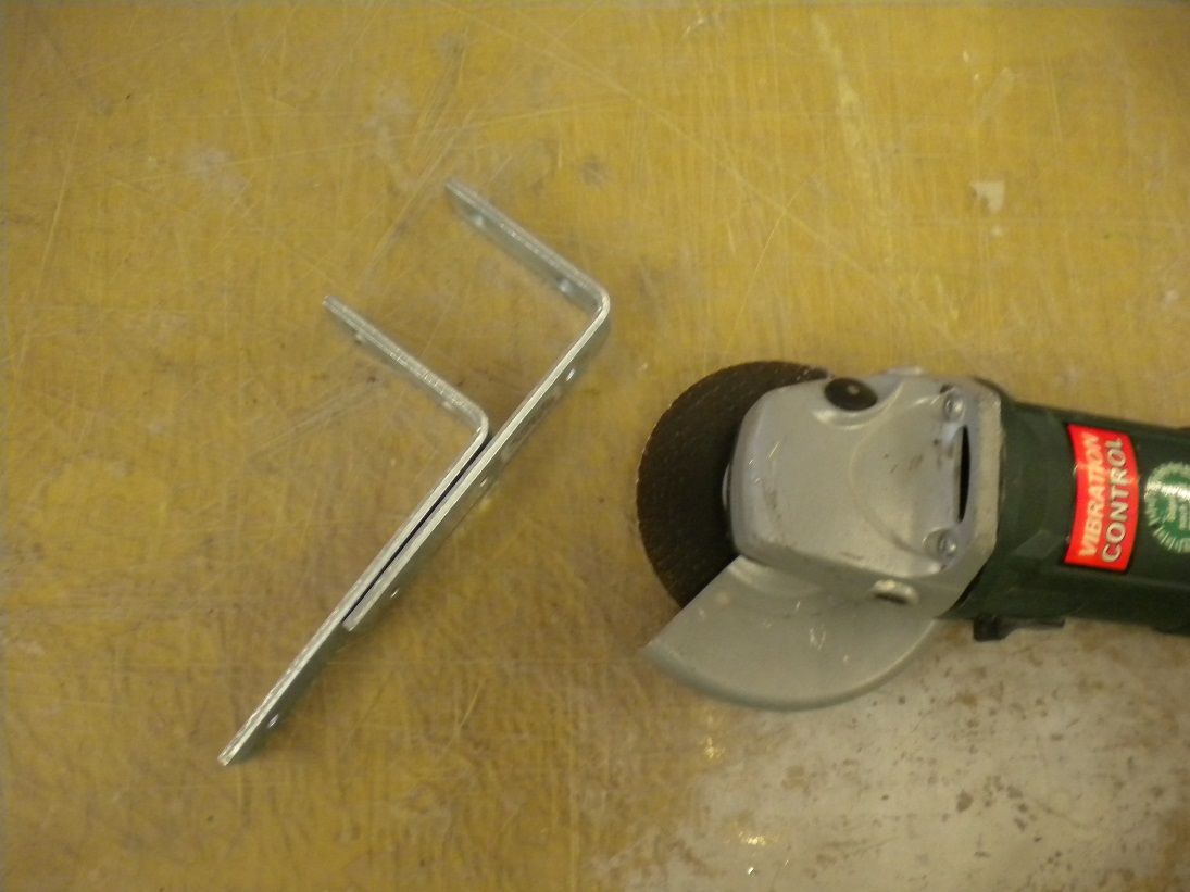 Floating PC Mount : 9 Steps - Instructables