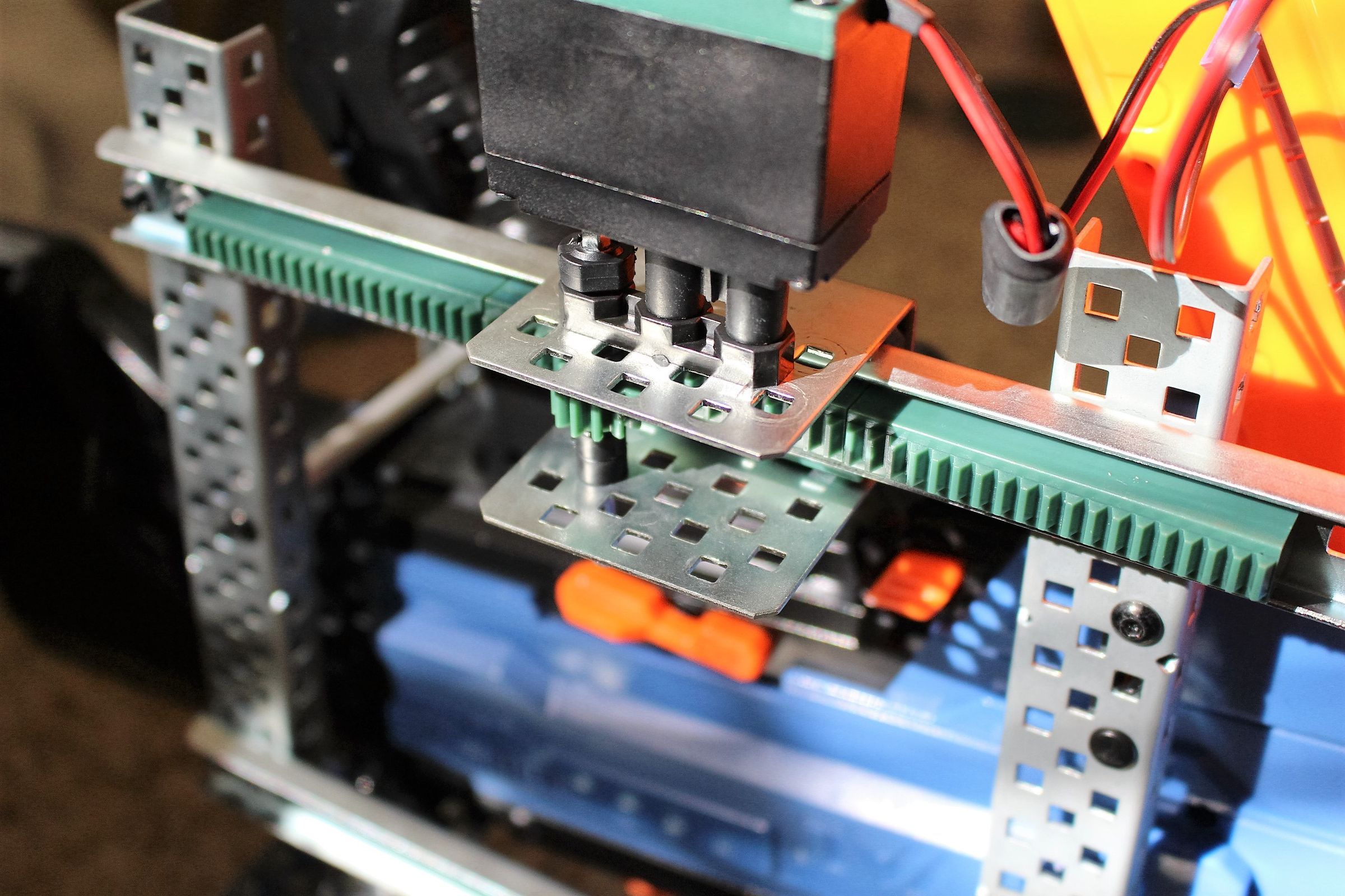 The Vex Assault Vehicle : 20 Steps (with Pictures) - Instructables