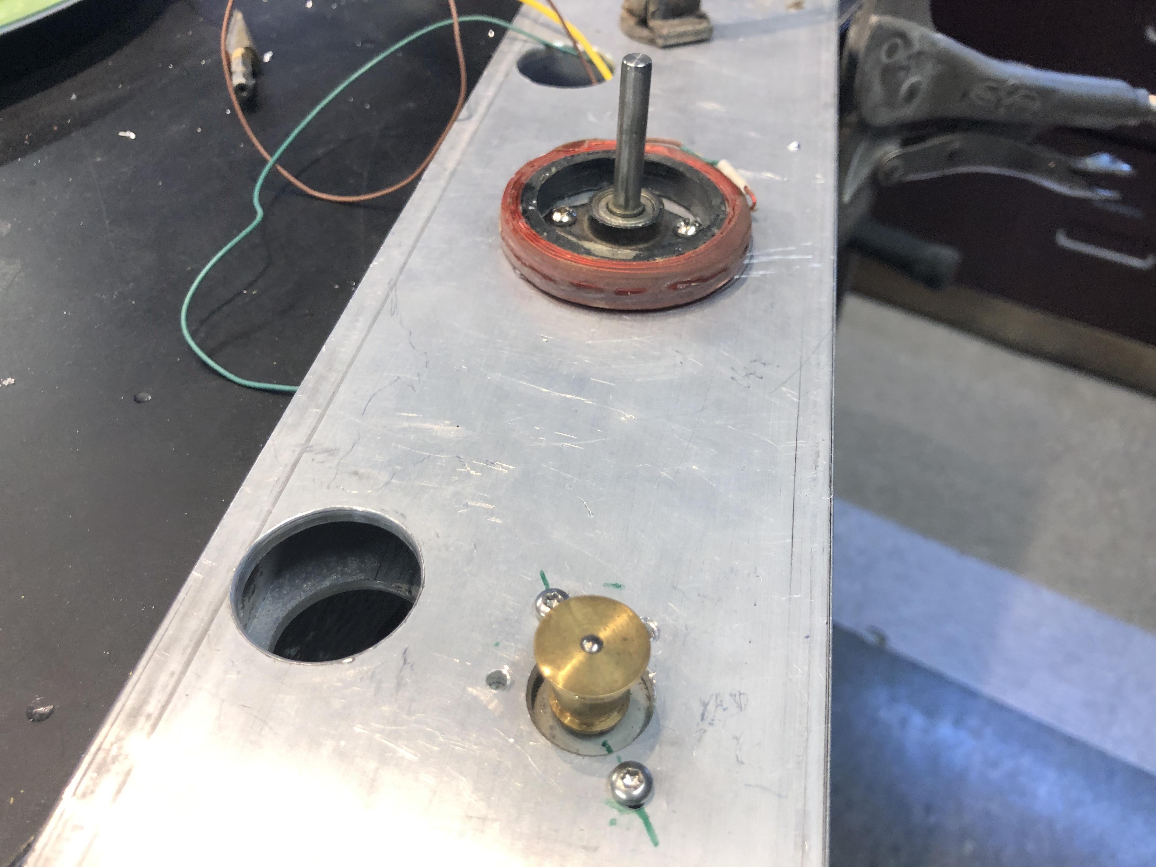 " Tachyscope CRT " a POV Display Project : 5 Steps - Instructables